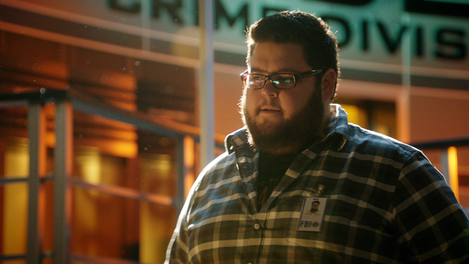 Watch CSI: Cyber Season 2 Episode 13: The Walking Dead - Paramount+ ...