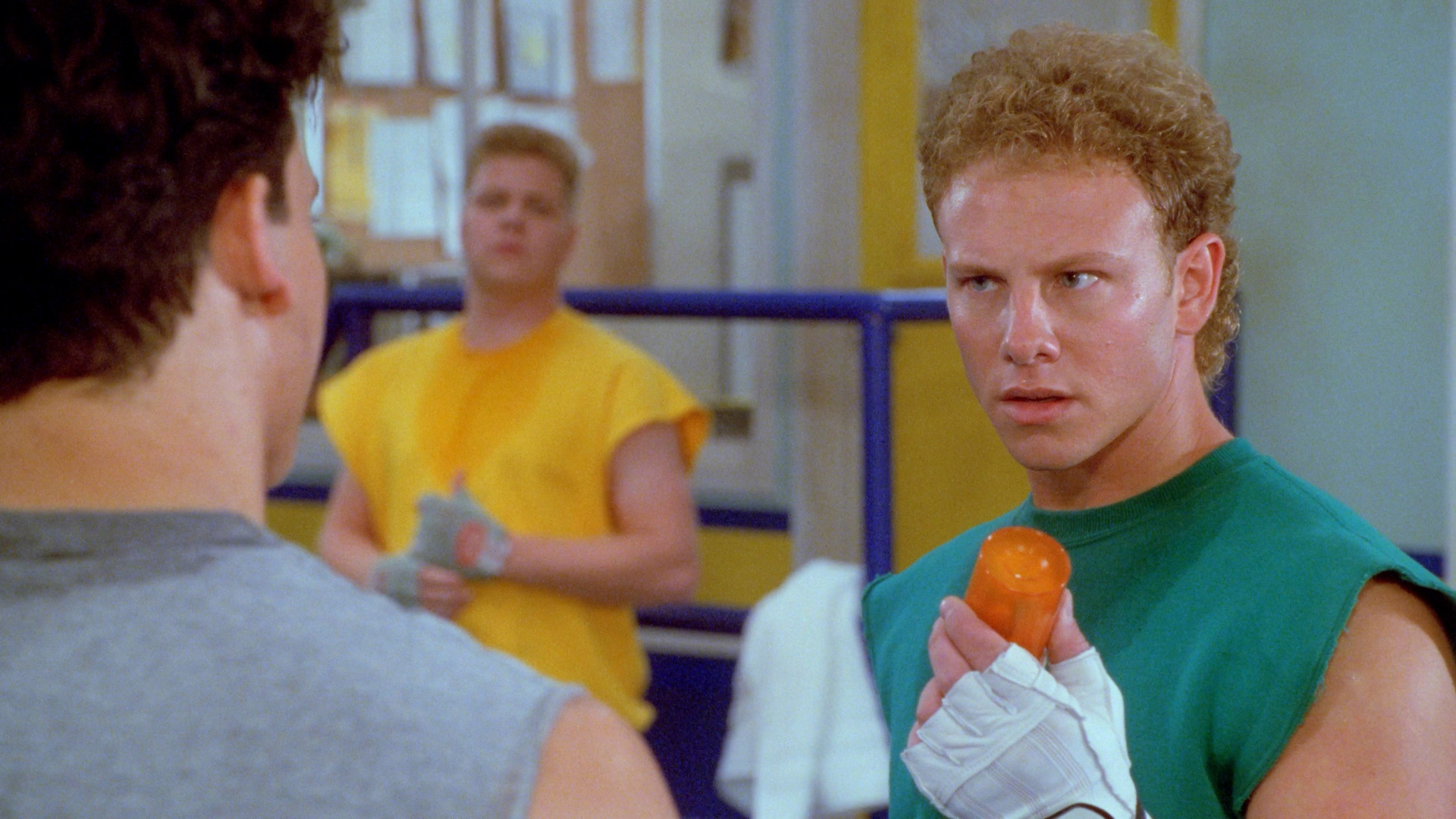 Watch Beverly Hills, 90210 Season 2 Episode 20: A Competitive Edge ...