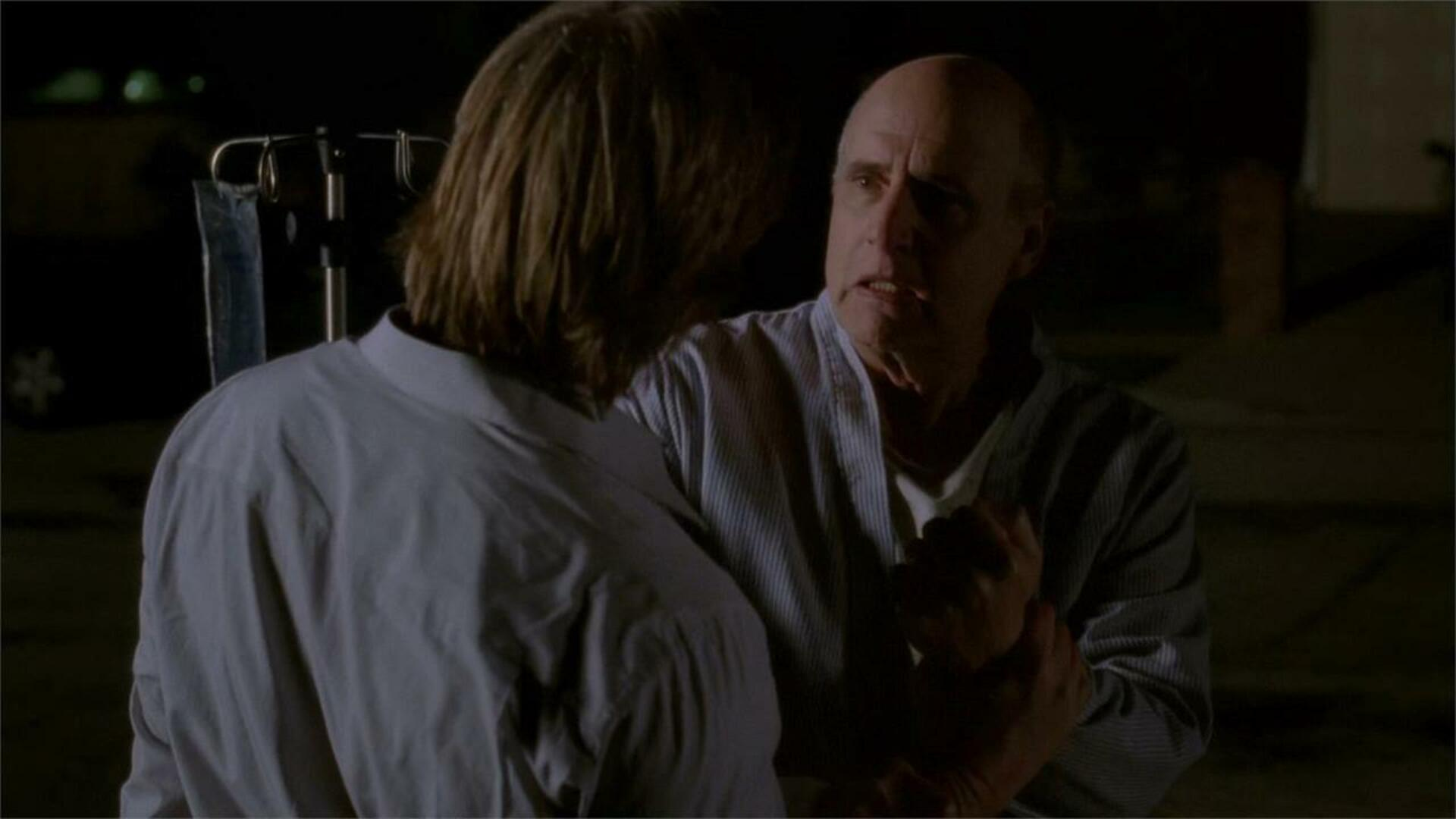 Watch Medium Season 5 Episode 16: The Man in the Mirror - Paramount+