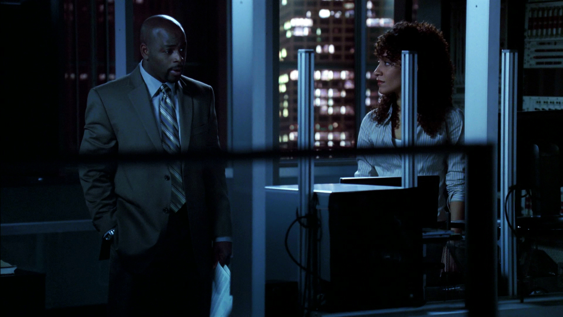 Watch Numbers Season 5 Episode 18: 12:01 AM - Paramount+ Australia