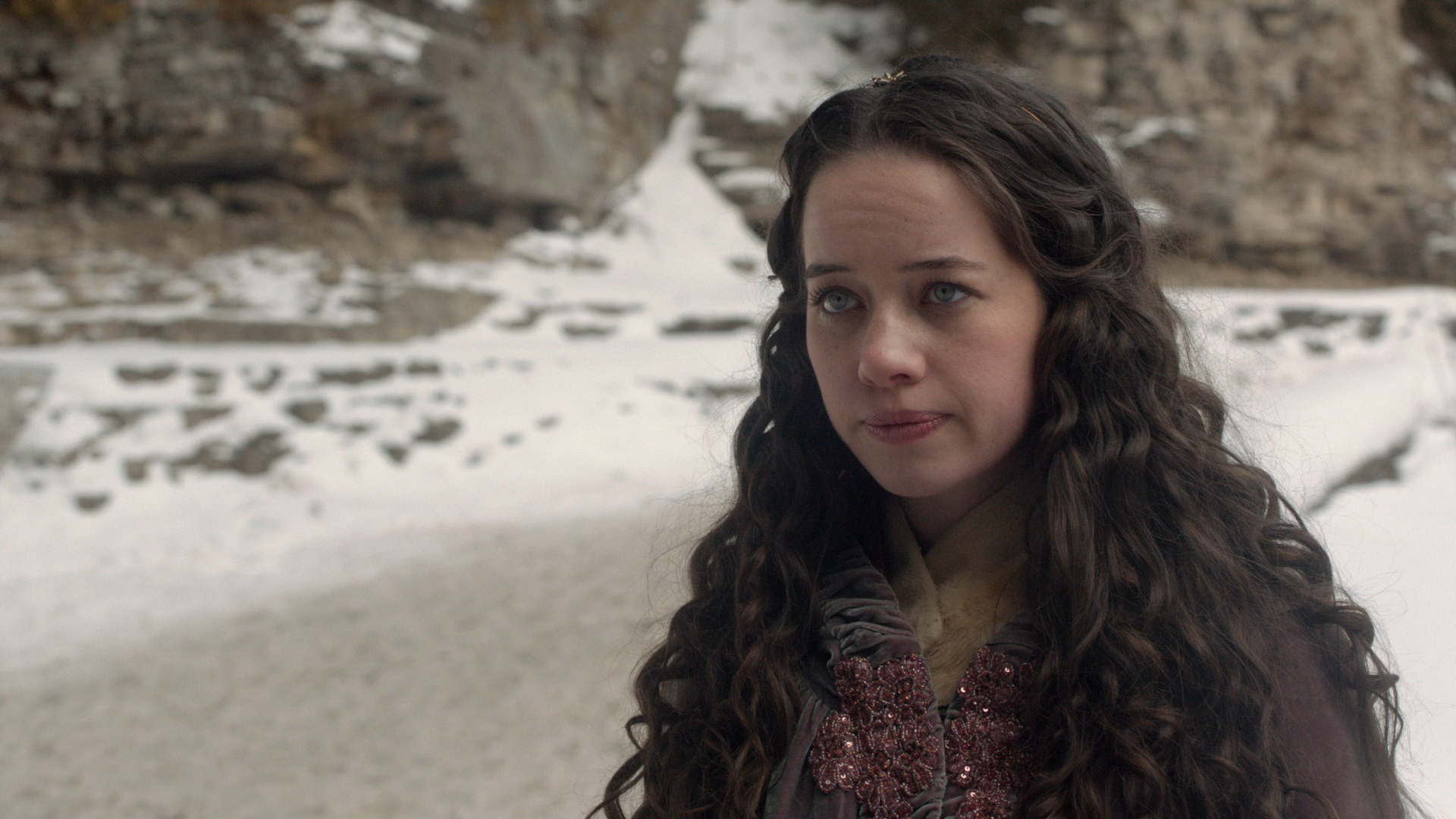 Watch Reign Season 1 Episode 15: The Darkness - Paramount+ Canada