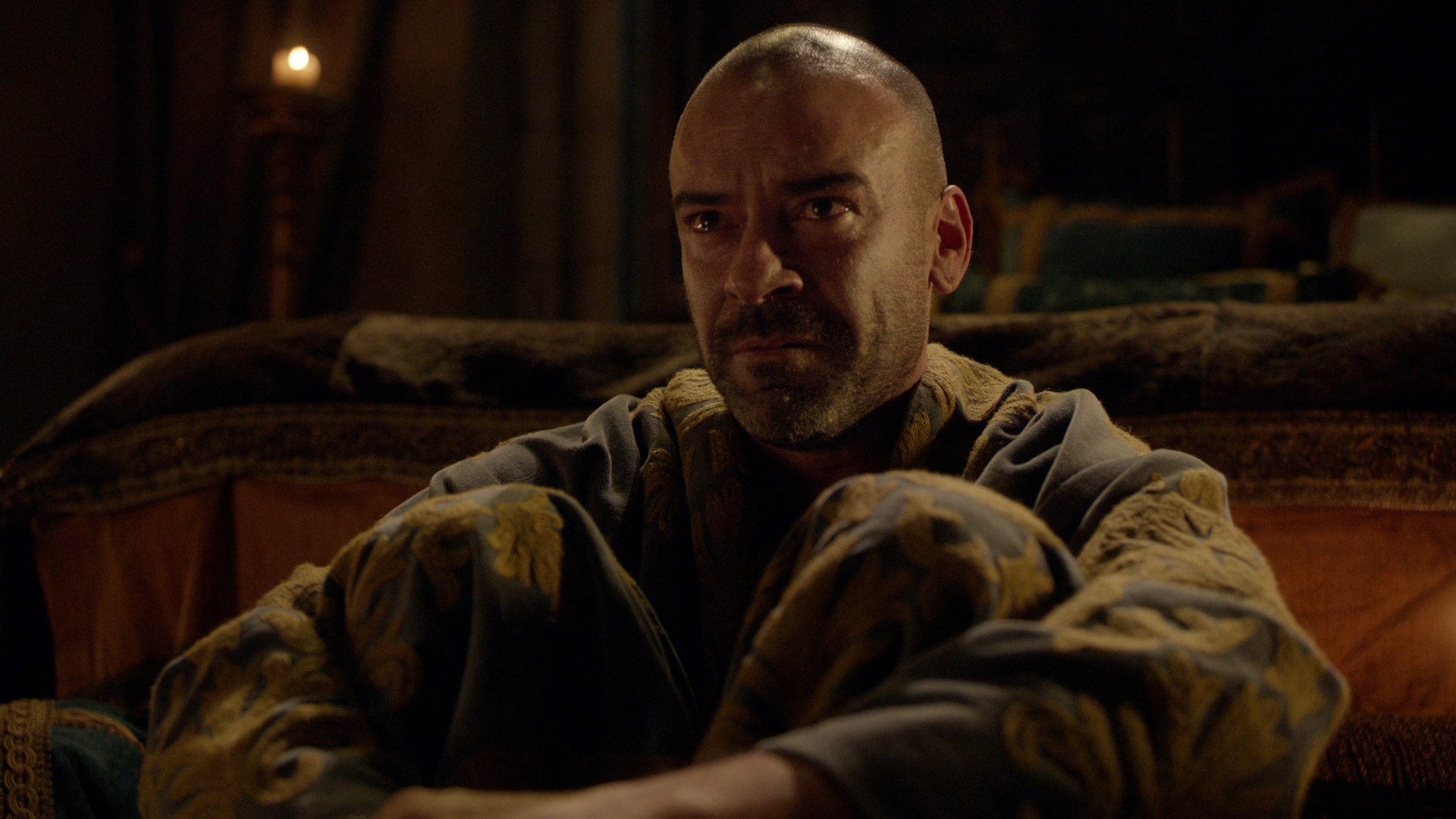 Watch Reign Season 1 Episode 18: No Exit - Paramount+ Canada