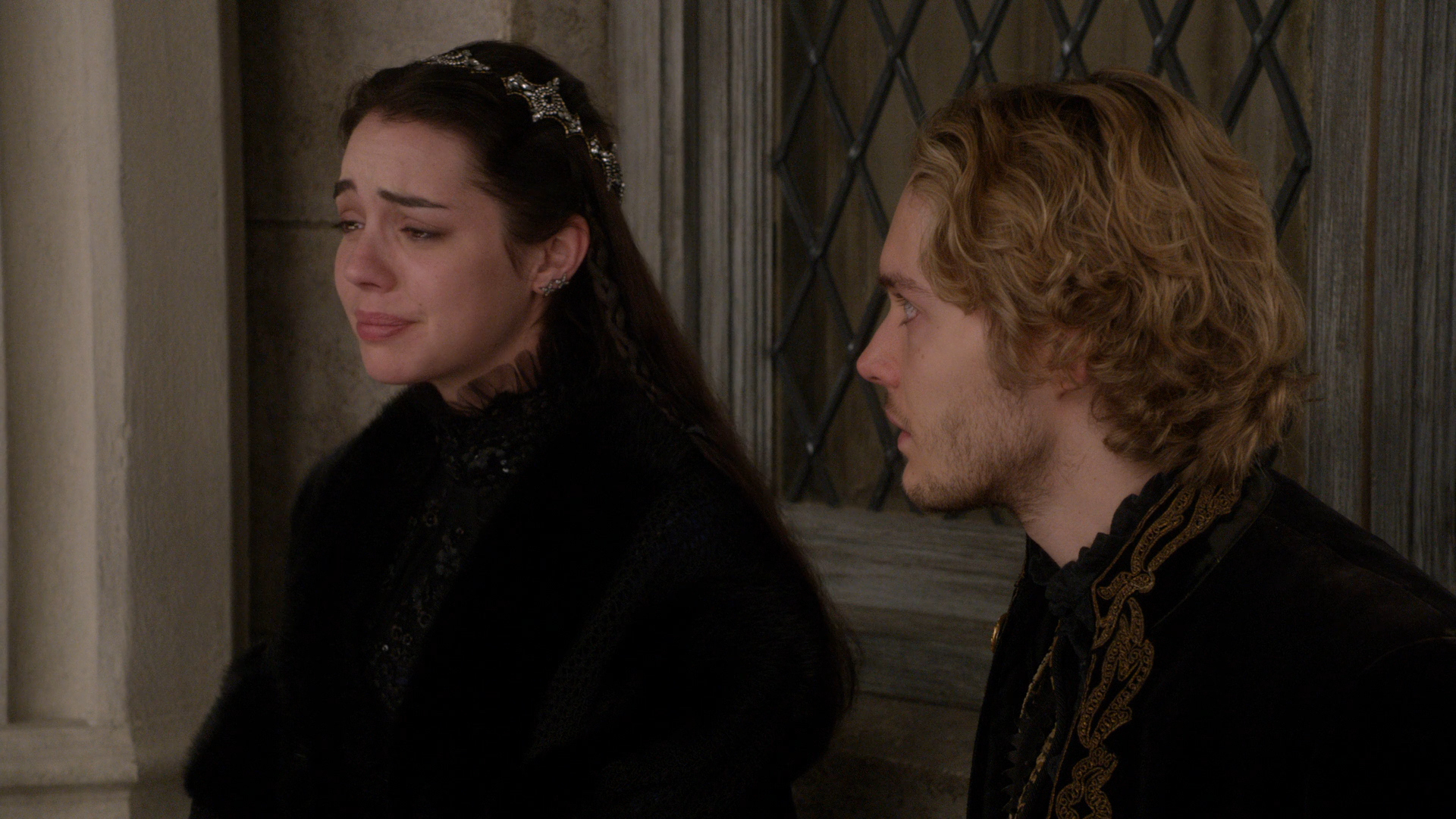 Watch Reign: Reign - Mercy - Full Show on Paramount+ Canada