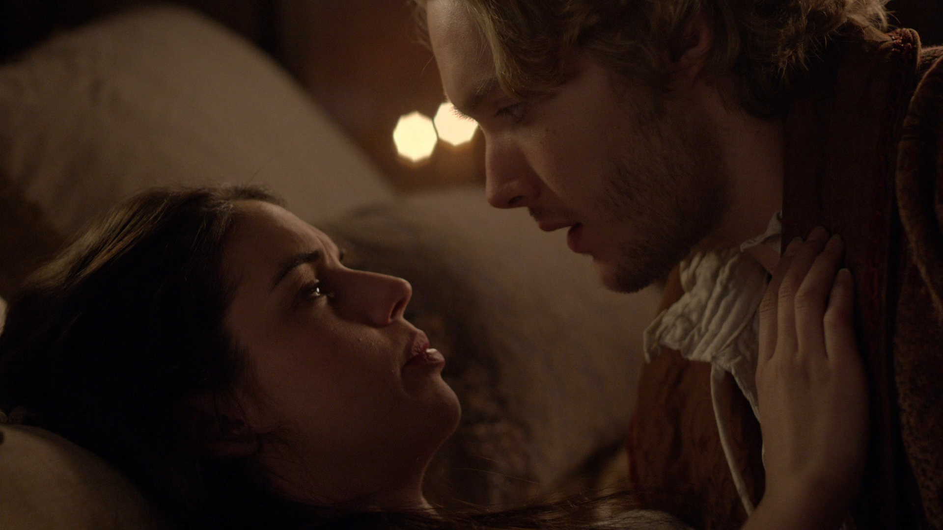 Watch Reign Season 2 Episode 15: Forbidden - Paramount+ Canada