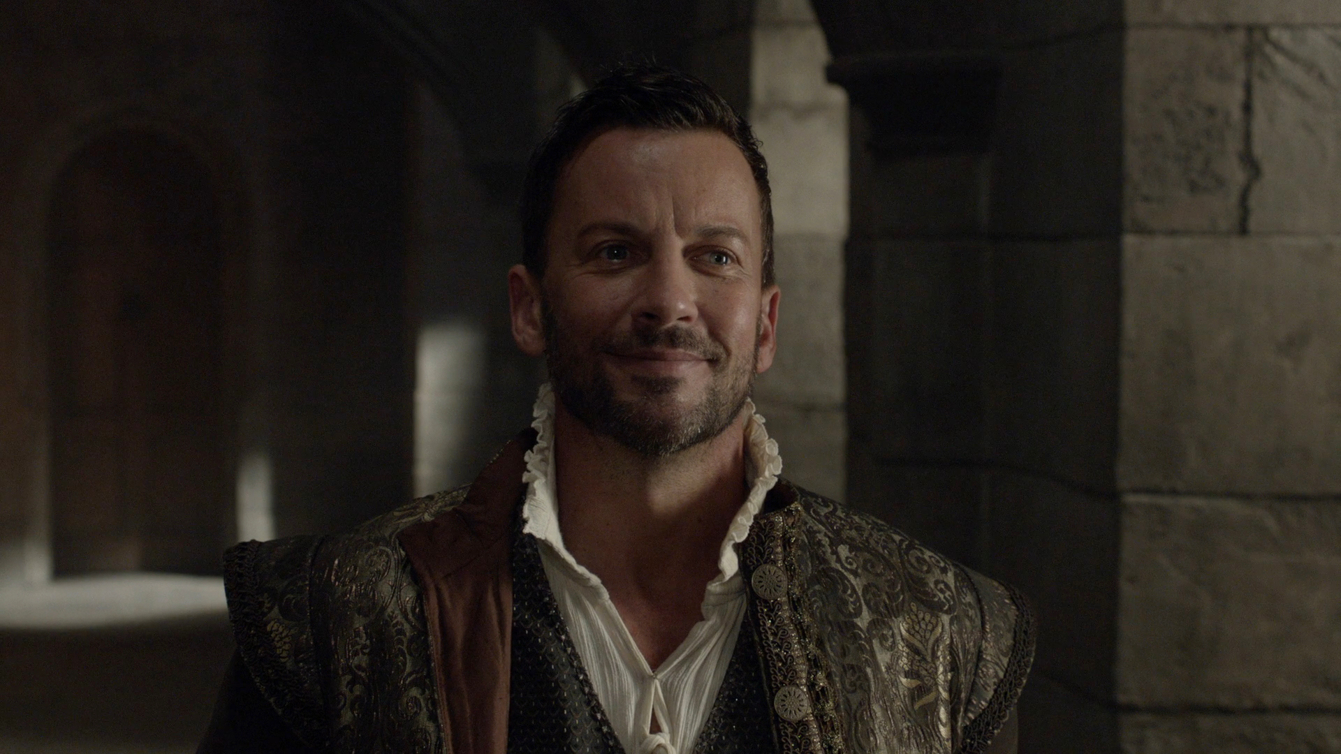 Watch Reign Season 4 Episode 5: Highland Games - Paramount+ Canada