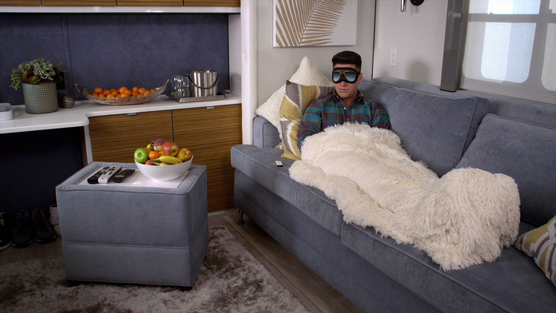 Watch Big Time Rush Season 4 Episode 11: Big Time Tour Bus - Paramount+ ...