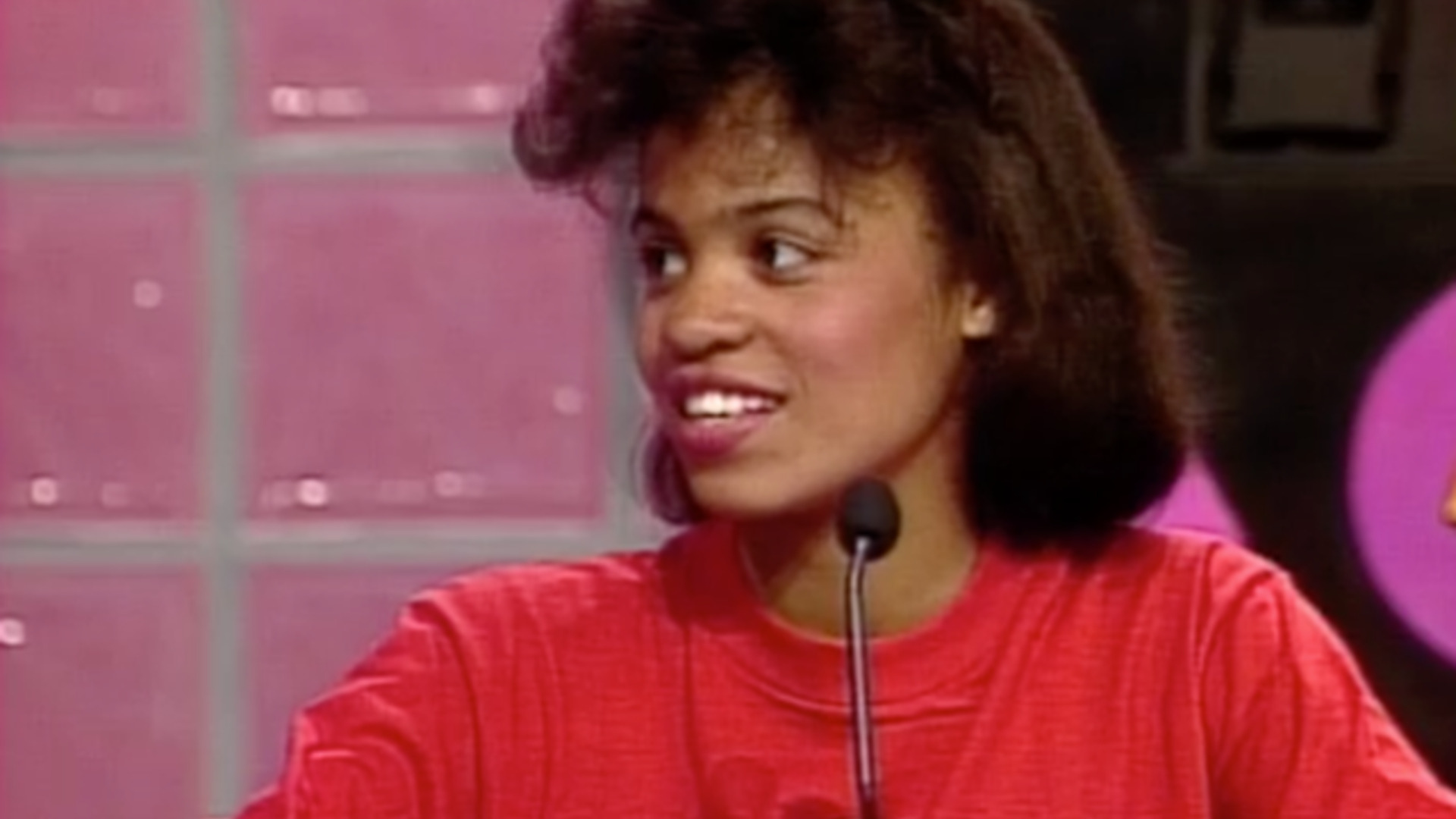 Watch Double Dare Classic Season 1 Episode 113: Episode 113 - Paramount+