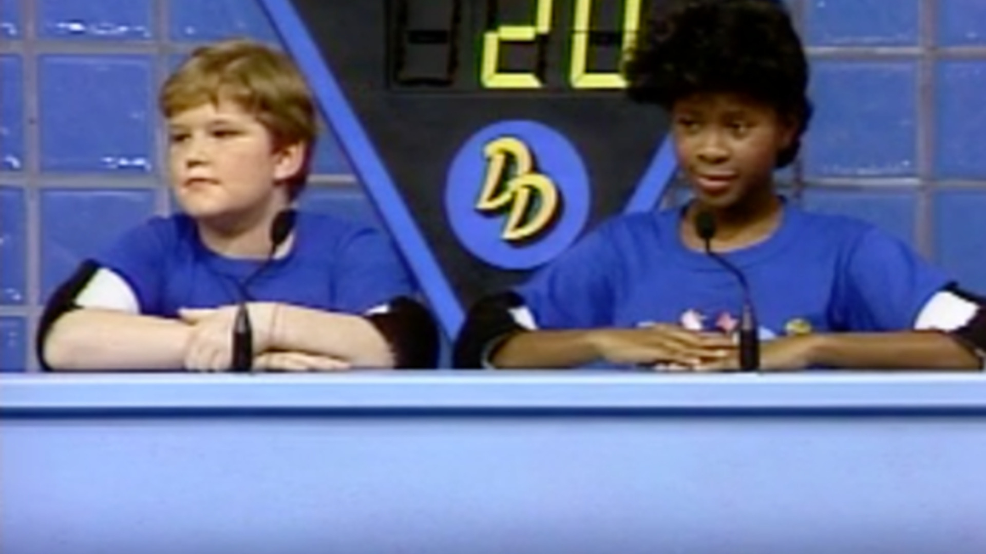 Watch Double Dare Classic Season 1 Episode 140: Episode 140 - Paramount+