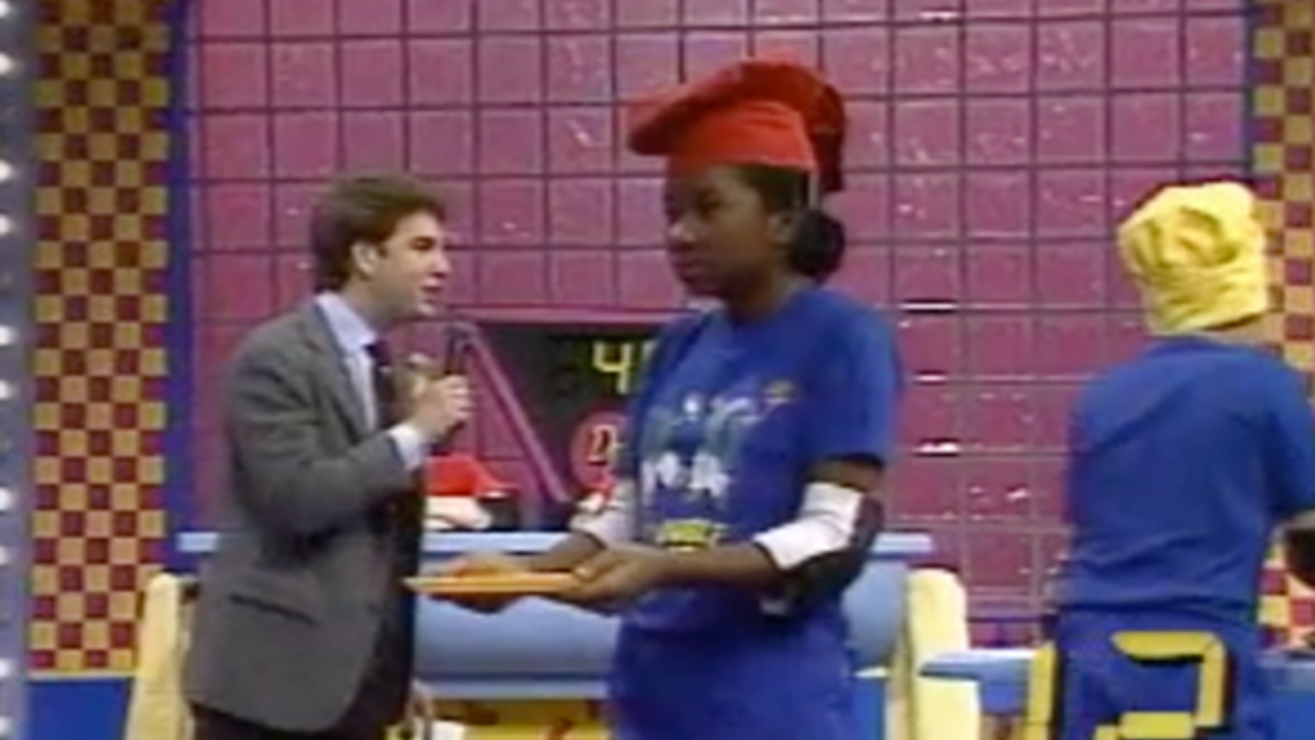 Watch Double Dare Classic Season 1 Episode 162: Episode 162 - Paramount+