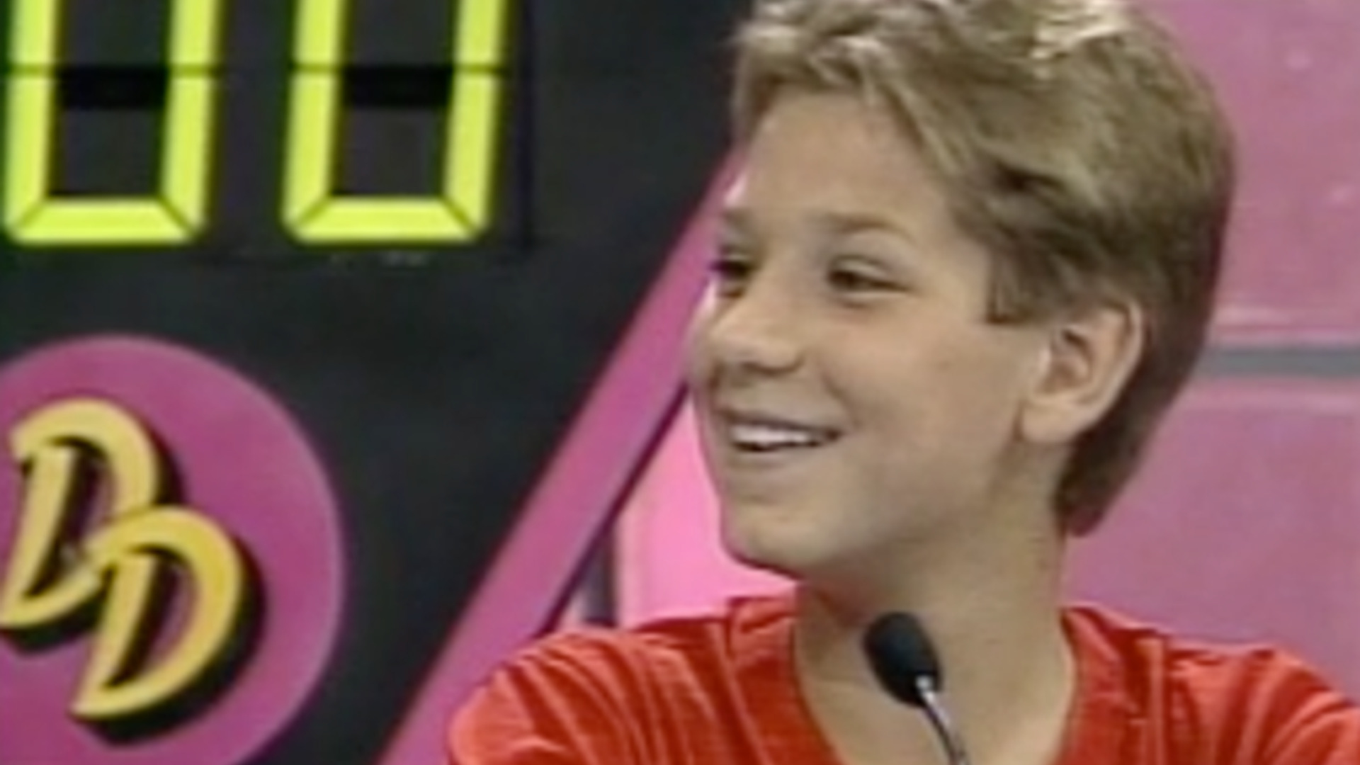 Watch Double Dare Classic Season 1 Episode 208: Episode 208 - Paramount+
