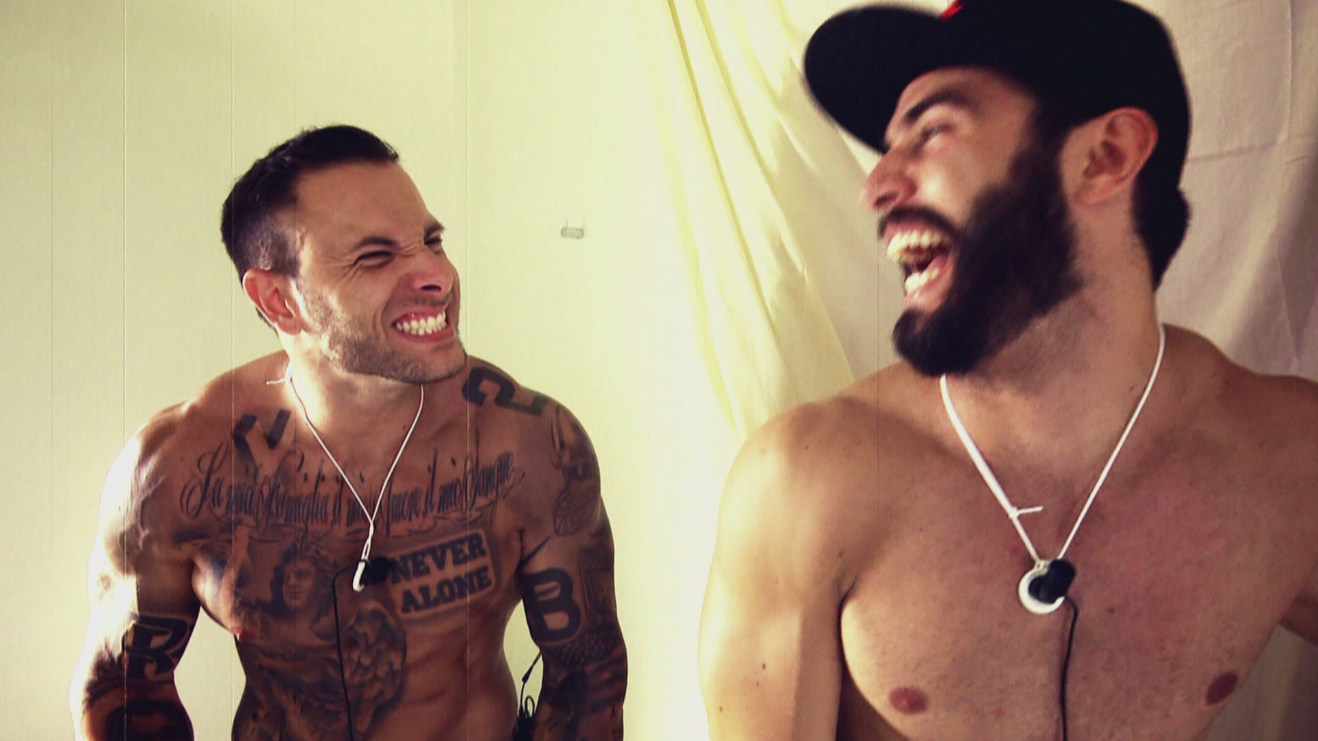 Assista ao episódio 1 da temporada 1 de Super Shore: Uma Nova Família ...