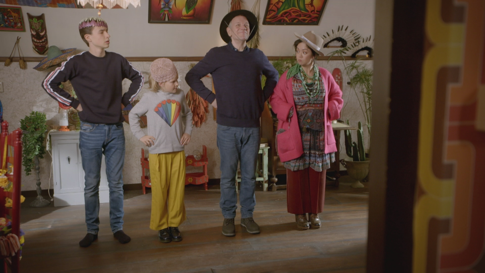 Watch Hunter Street: Hunter Street - Remedies and Riddles - Full Show ...