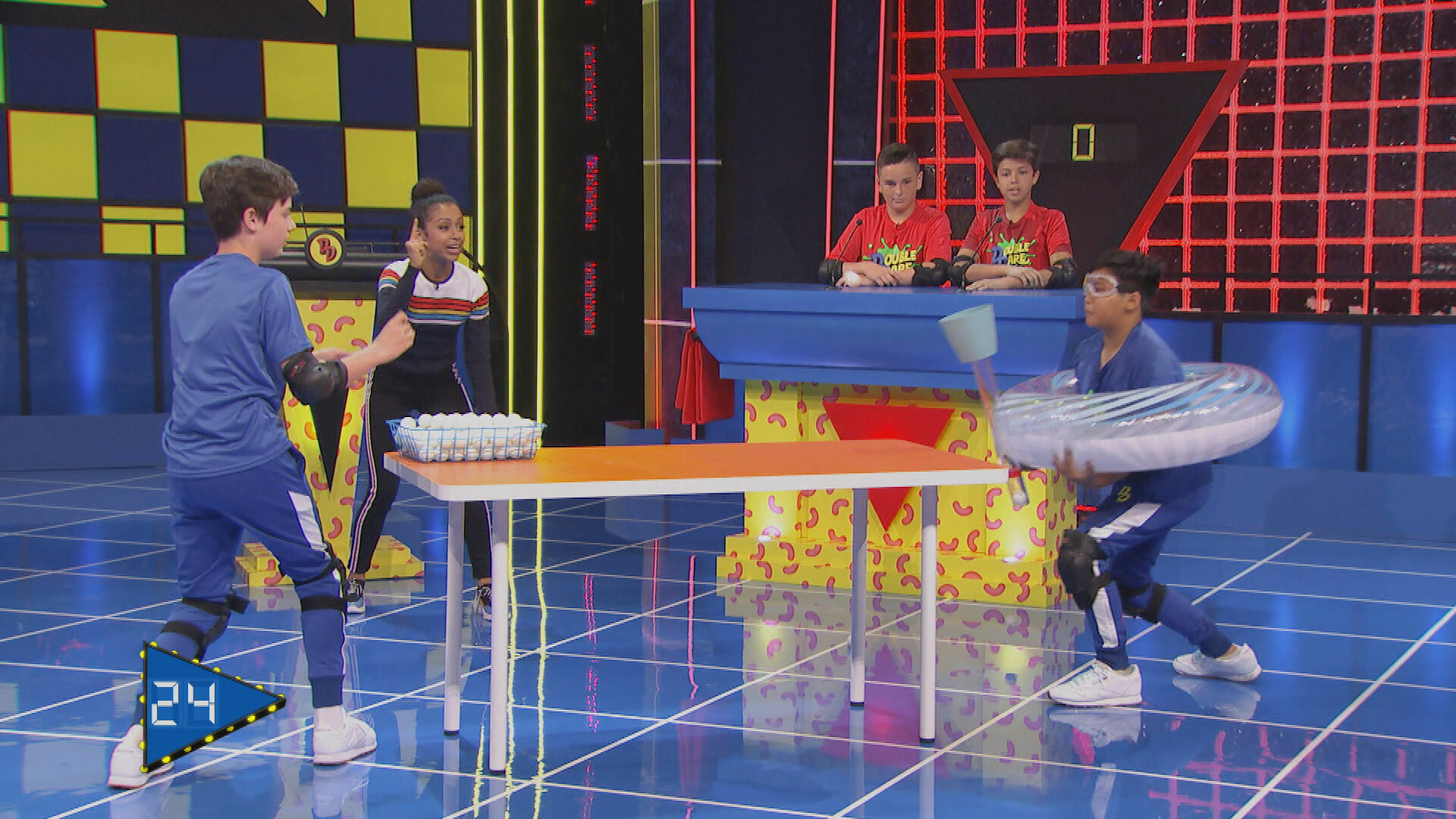 Watch Double Dare Season 1 Episode 30: Fashionistos vs. Buzzer Beaters ...