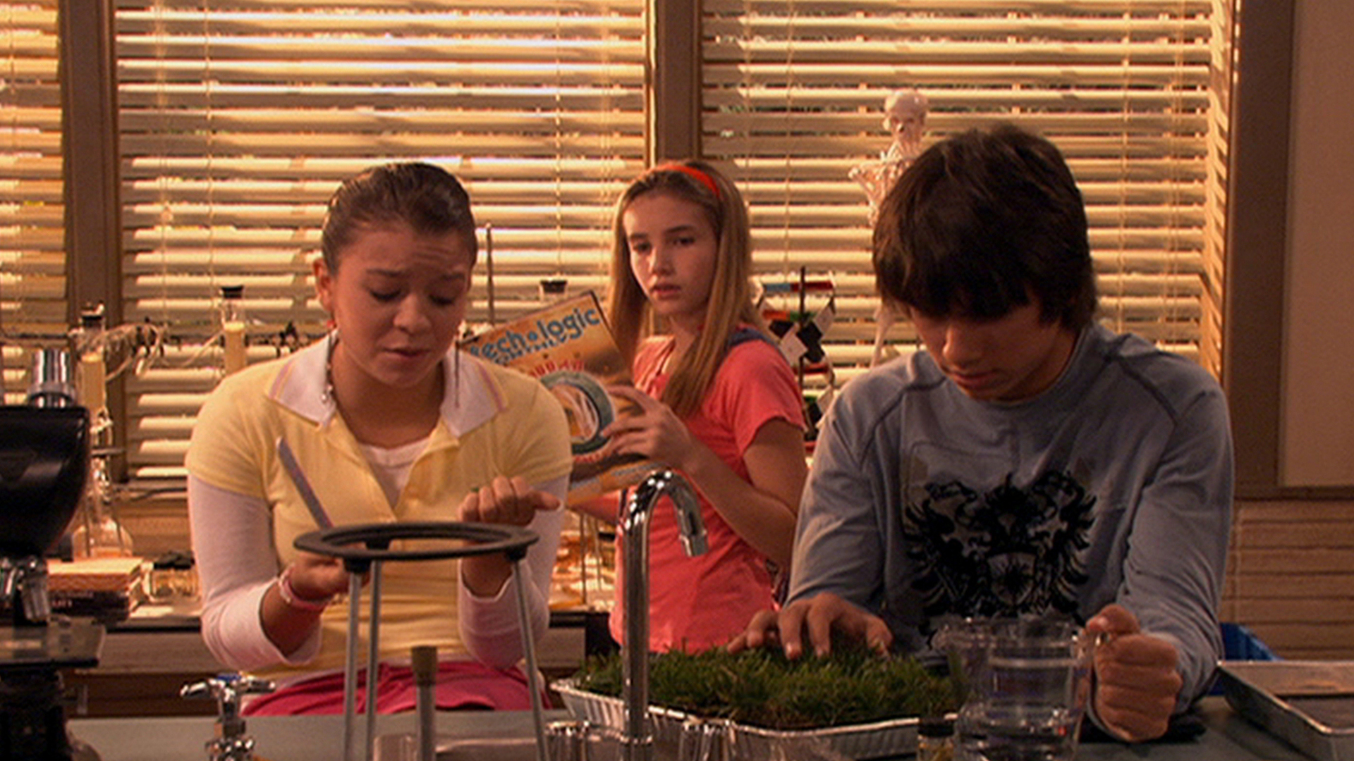 Watch Unfabulous: Unfabulous - The Partner - Full Show on Paramount+ ...