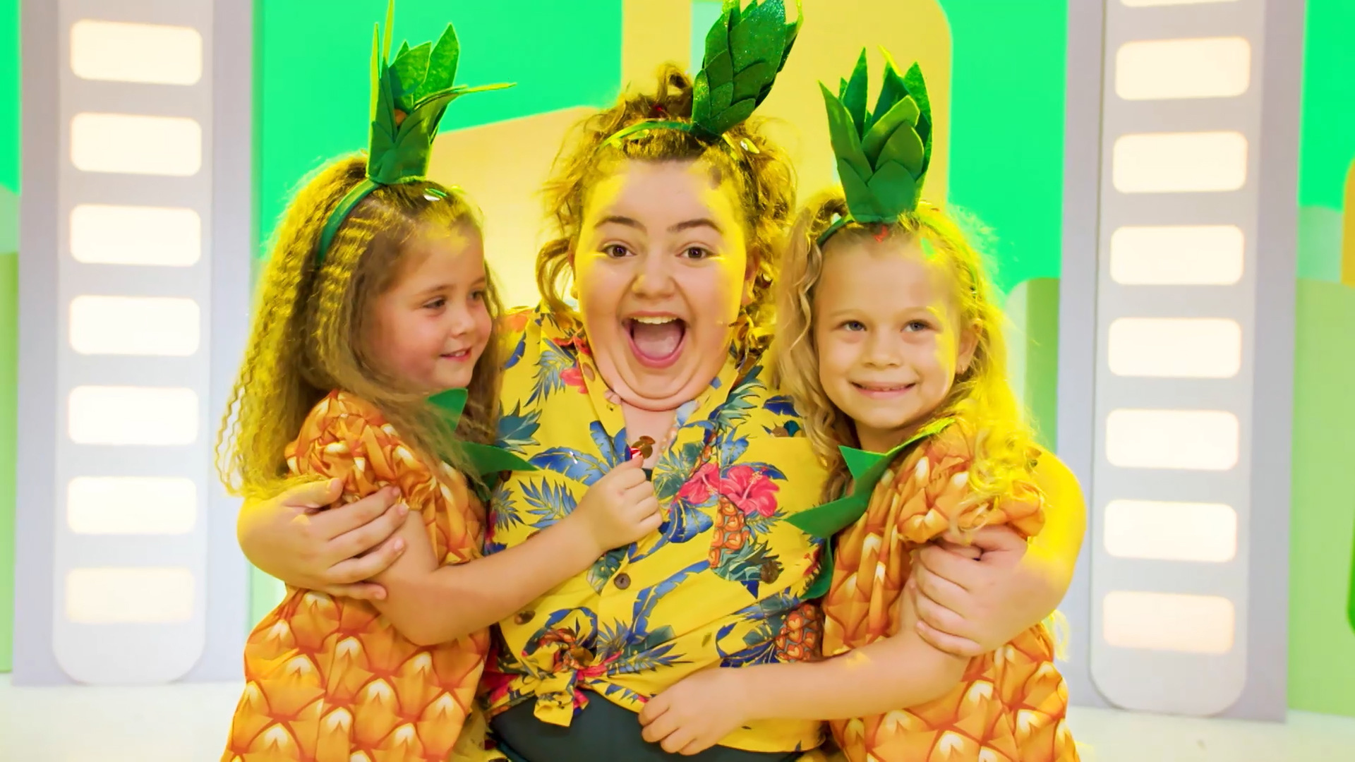 Watch Ready Set Dance Season 2 Episode 10: Princess Pineapple ...