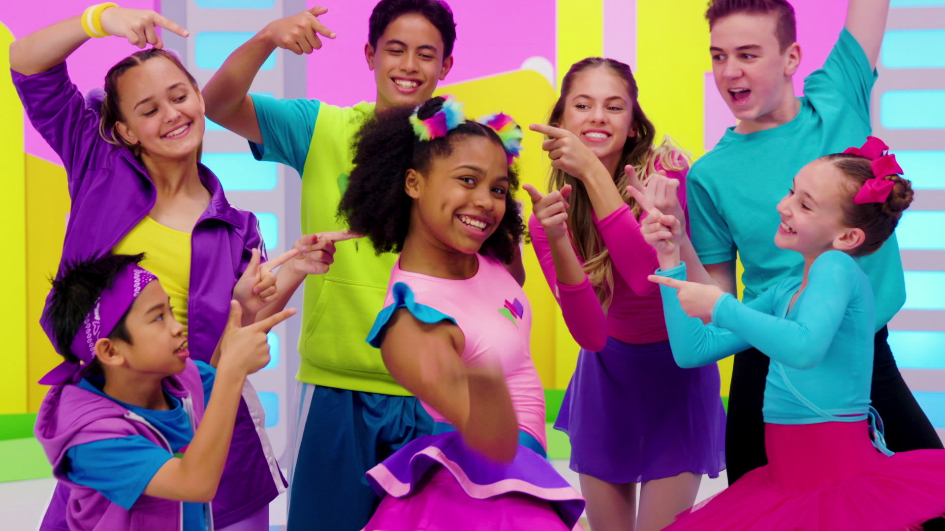 Watch Ready Set Dance: Come Dance With Twirl - Full Show on Paramount+ ...