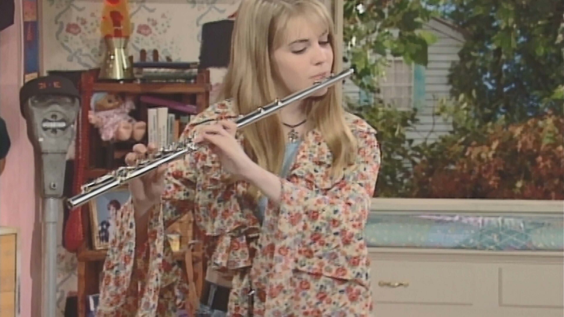 Watch Clarissa Explains It All: Clarissa Explains It All - A Little ...