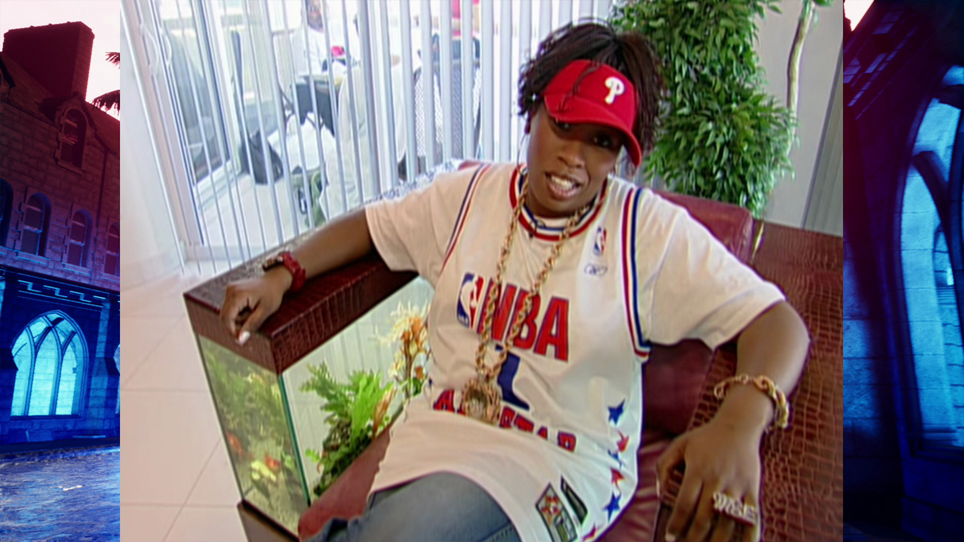 Watch MTV Cribs Collection Season 1 Episode 3: Mind-Blowing Mansions ...