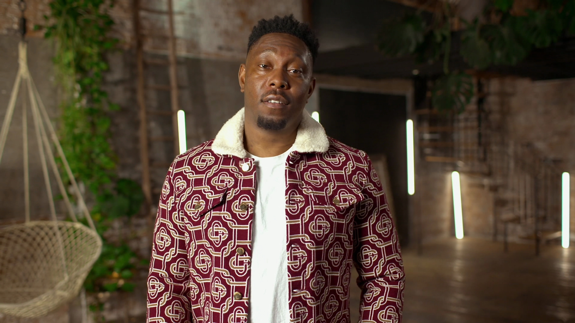 Watch MTV Cribs Collection: MTV Cribs Collection - Crib Vs Crib 1 ...