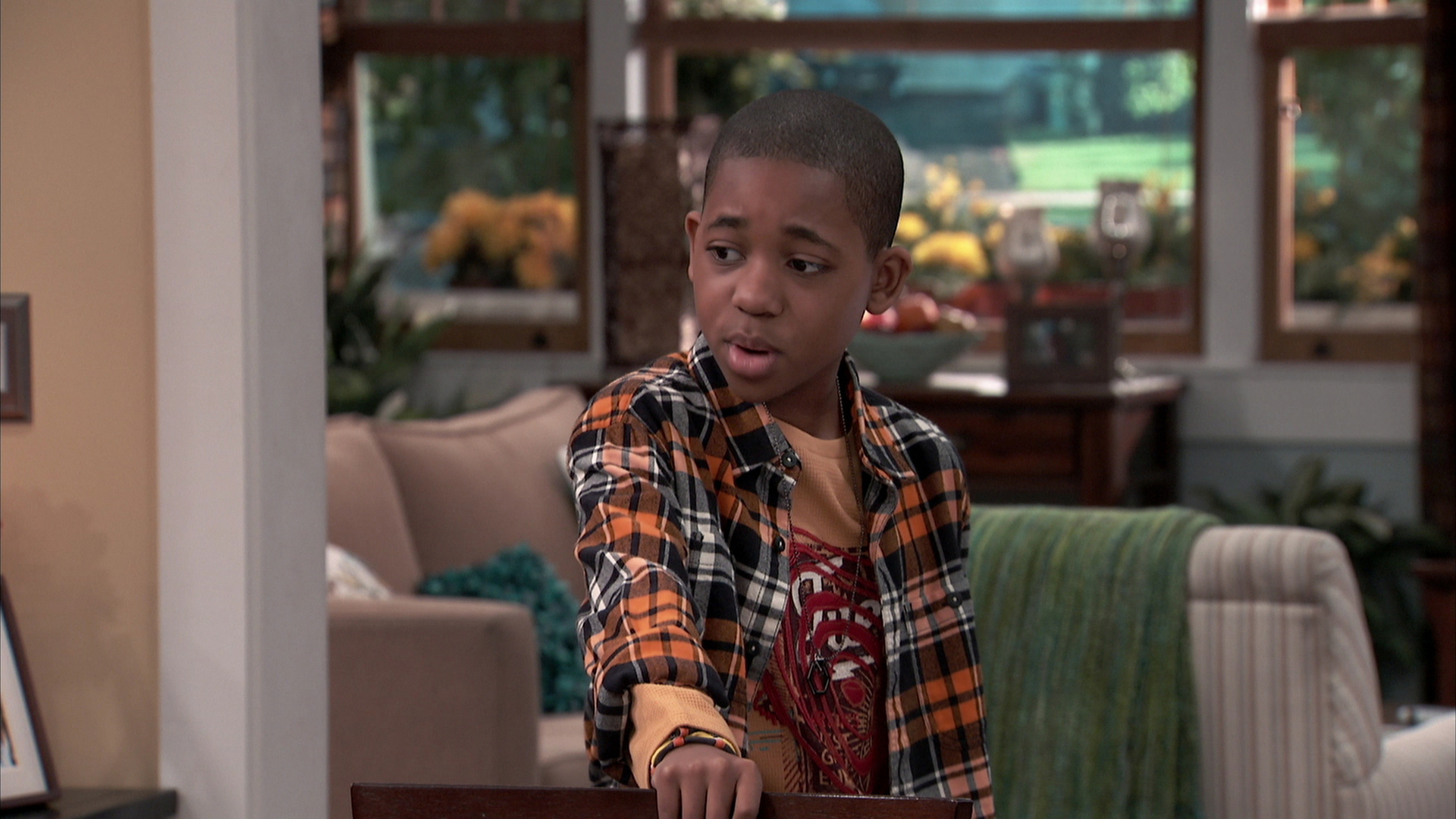 Watch Instant Mom Season 1 Episode 19: Chore Money, Chore Problems ...