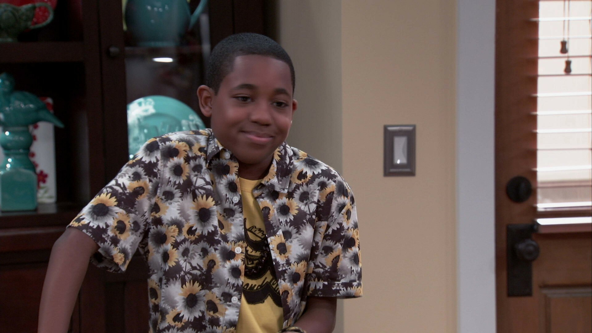 Watch Instant Mom Season 2 Episode 9: Popular Mechanics - Paramount+ ...