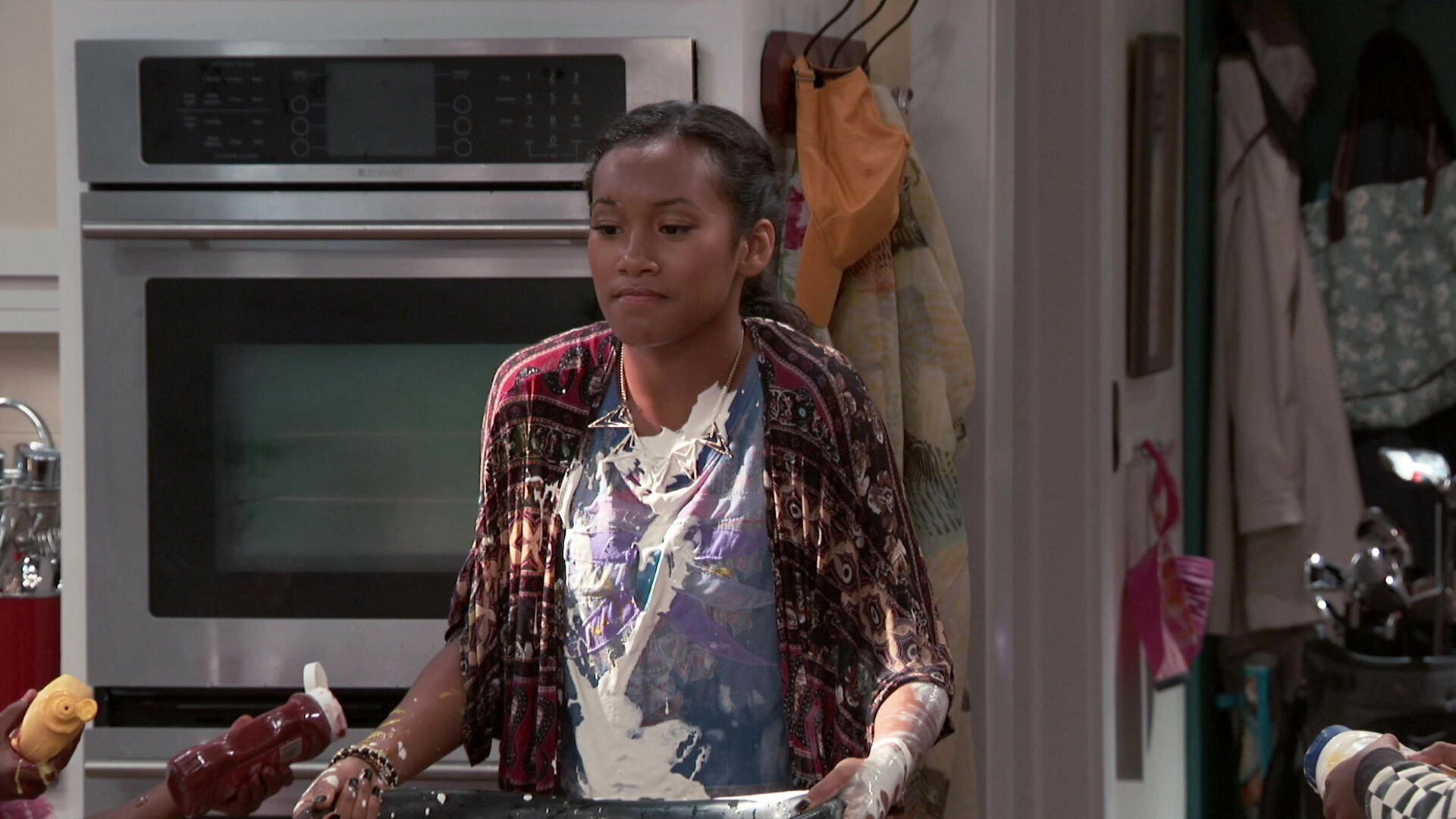 Watch Instant Mom Season 2 Episode 8: Not Full House - Paramount+ Australia