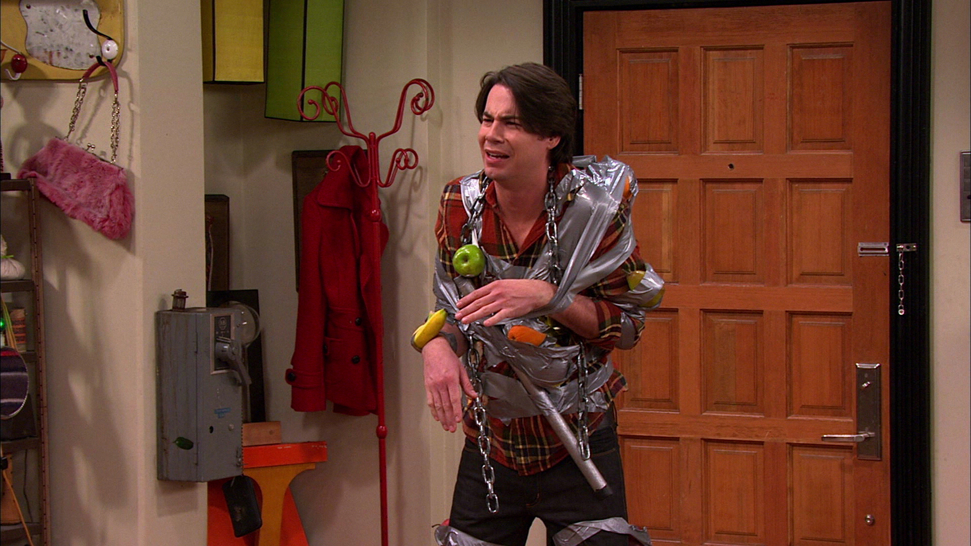 Watch iCarly Season 5 Episode 6: iBattle Chip - Paramount+ United Kingdom