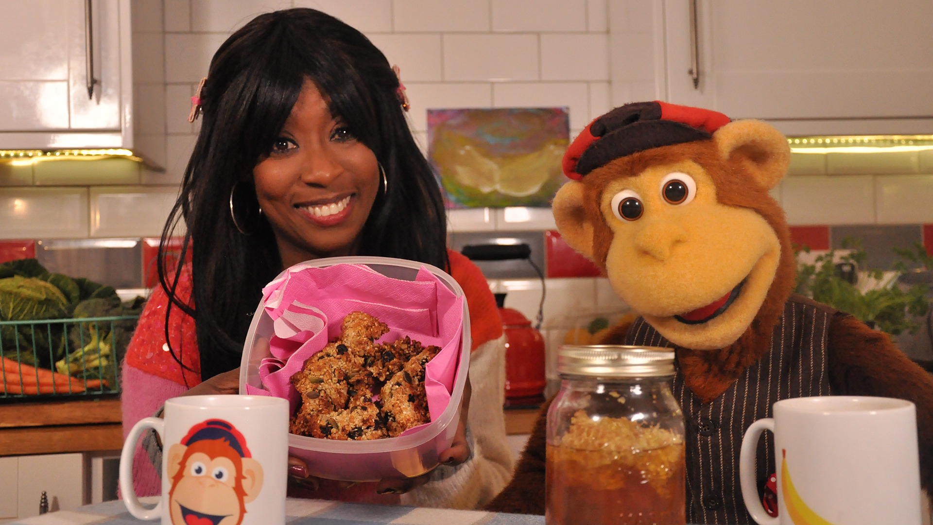 Watch Milkshake! Monkey: Bananas About Food: Milkshake! Monkey: Bananas About Food - Honey ...