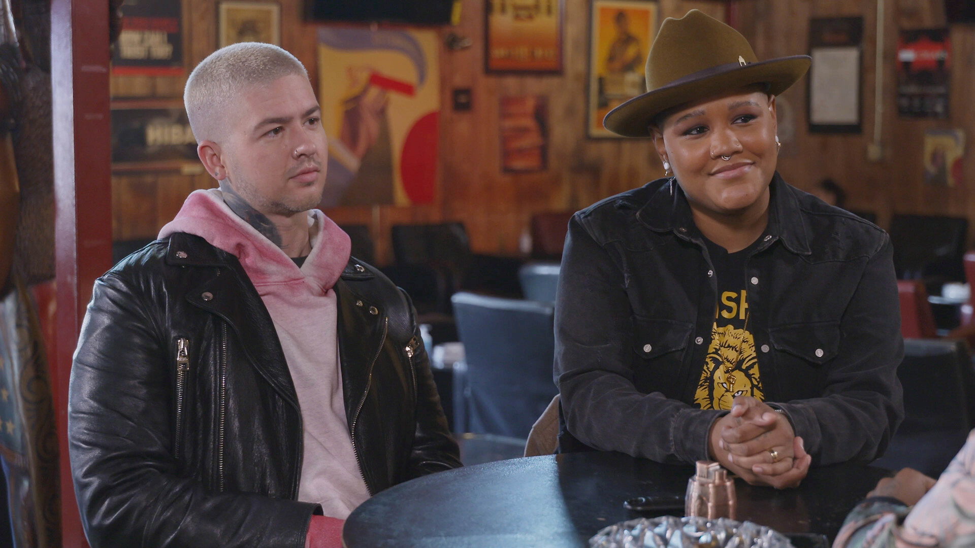 Watch Help! I'm in a Secret Relationship!: Help! I'm in a Secret ...