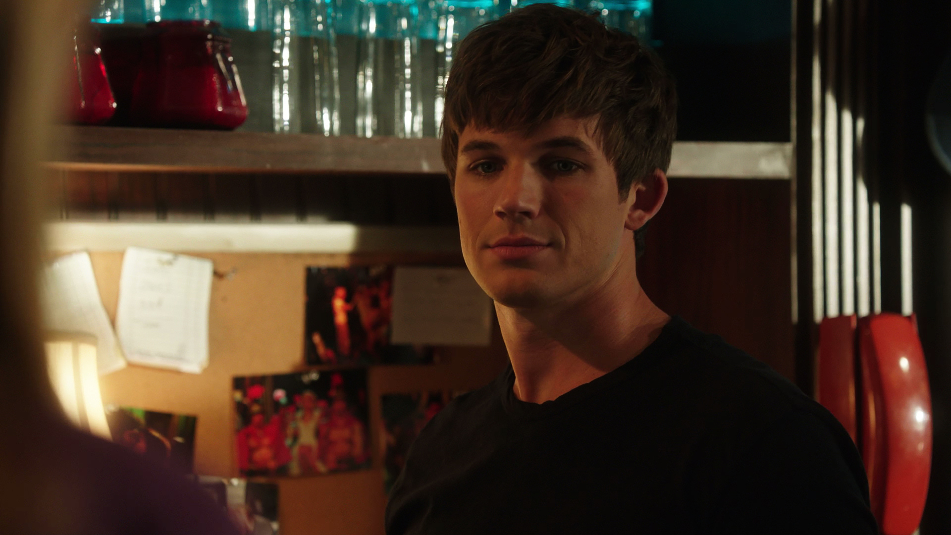 Mira 90210: La Nueva Generación, temporada 4, episodio 4: Que el Juego ...