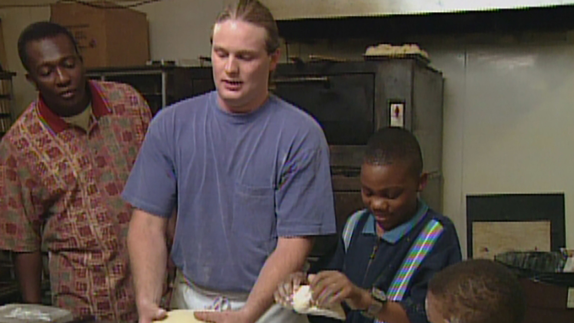 Watch Gullah Gullah Island: Gullah Gullah Island - Food, Glorious Food - Full Show on Paramount+ ...