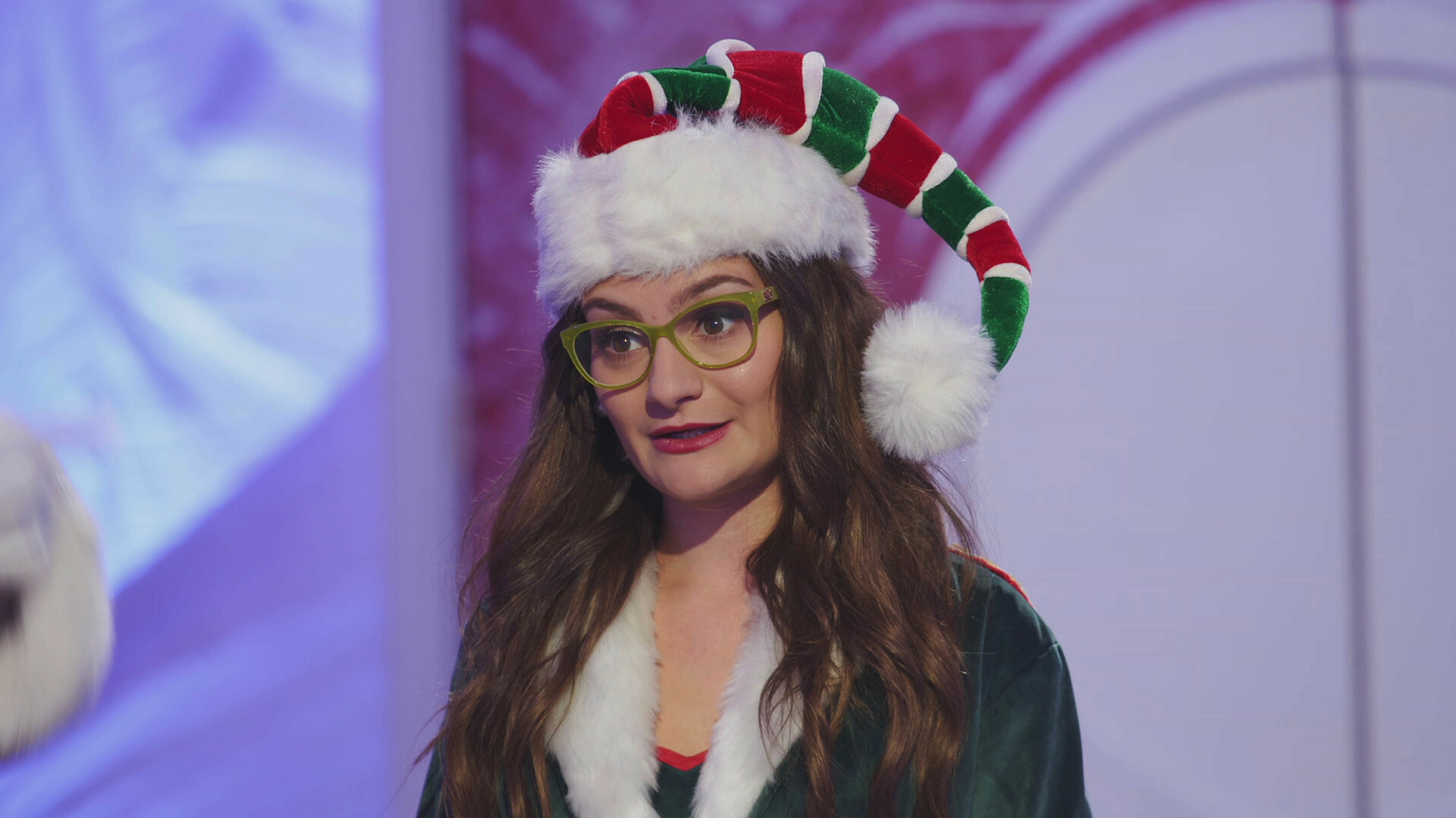 Watch Top Elf Season 2 Episode 1: 'Tis the Season to be Top Elf ...