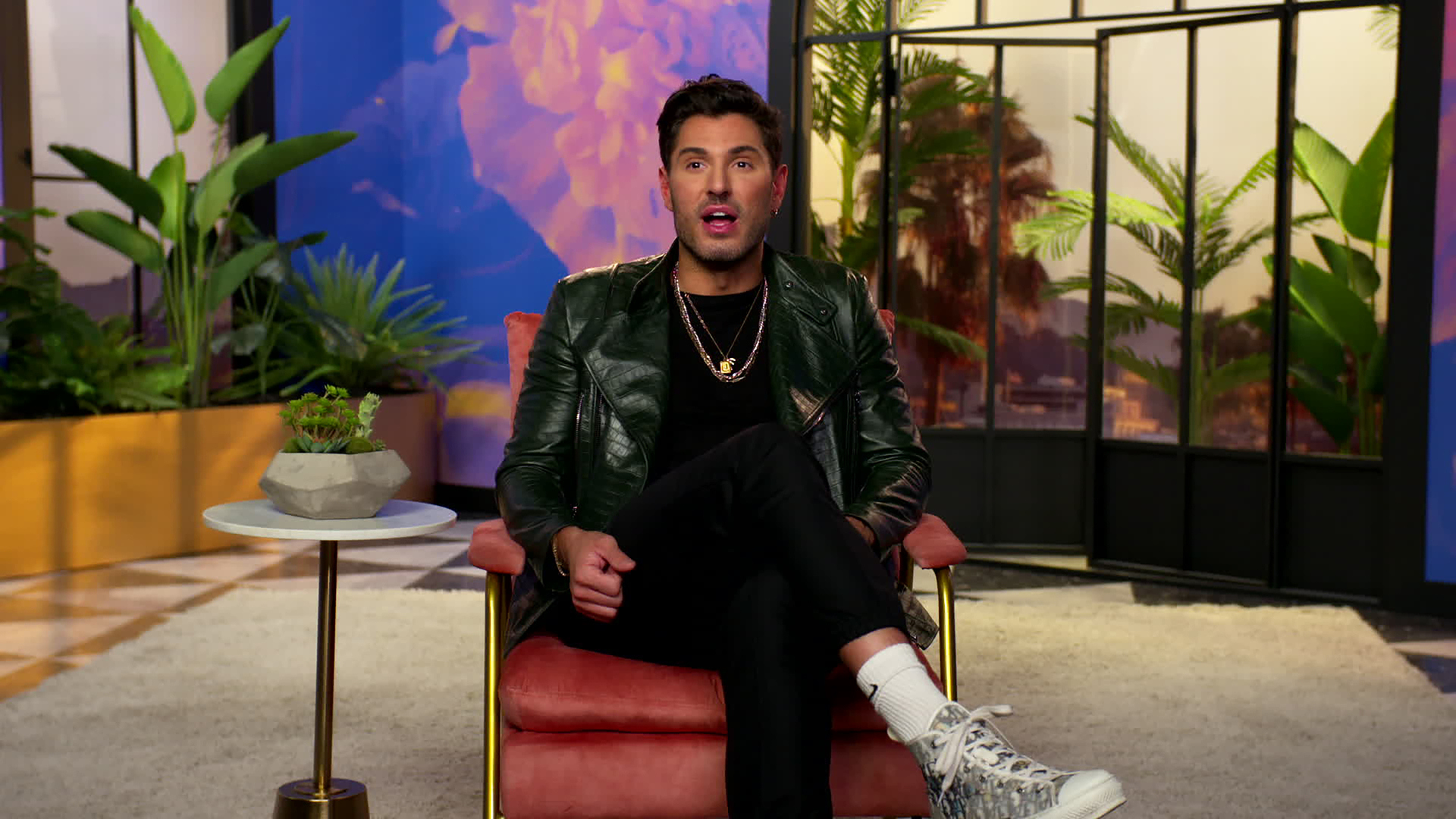 Guarda The Real Friends of WeHo stagione 1 episodio 1: Sei gradi di ...