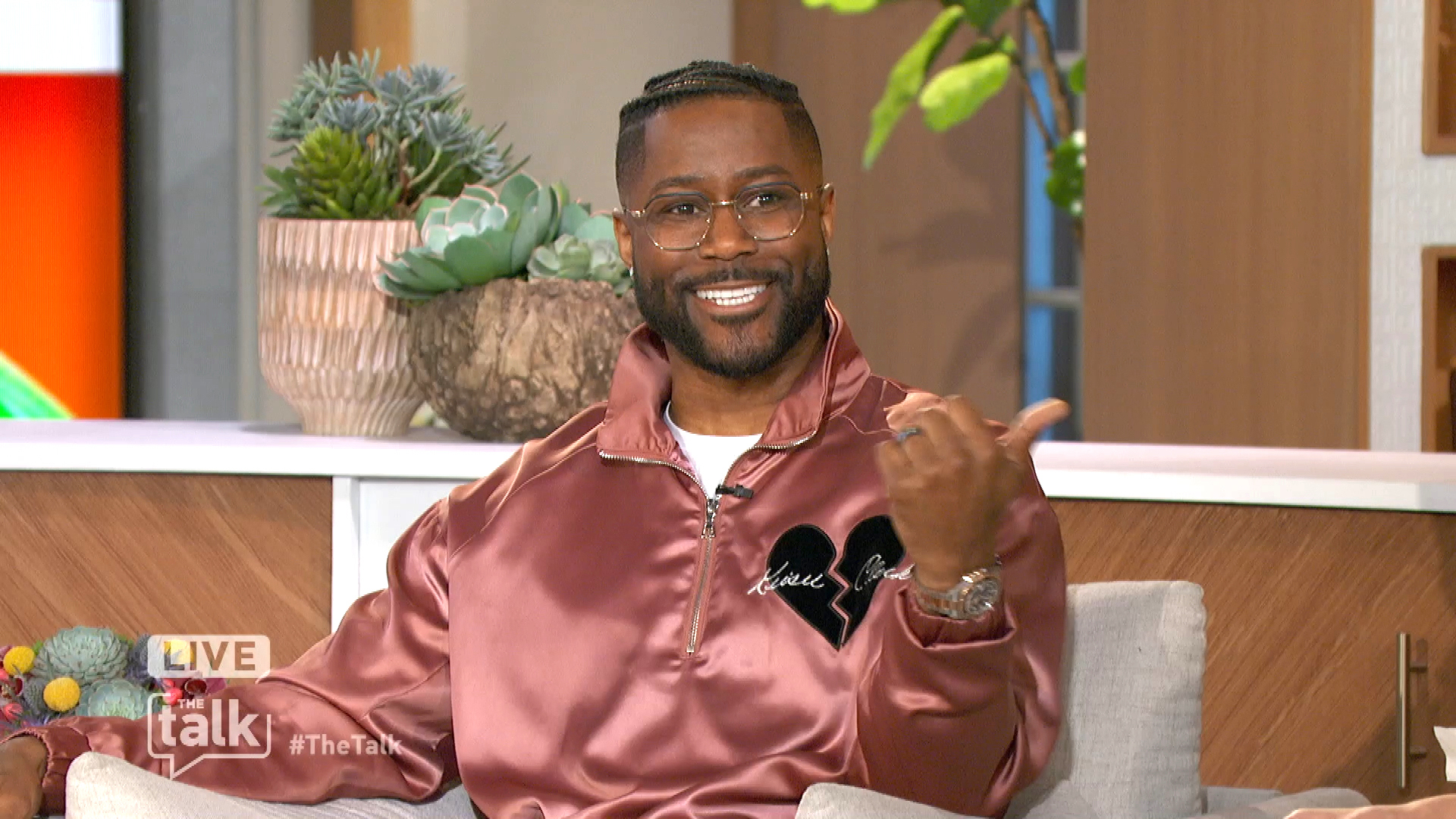 Watch The Talk: Nate Burleson and Charli D'Amelio on Hosting the Kids ...