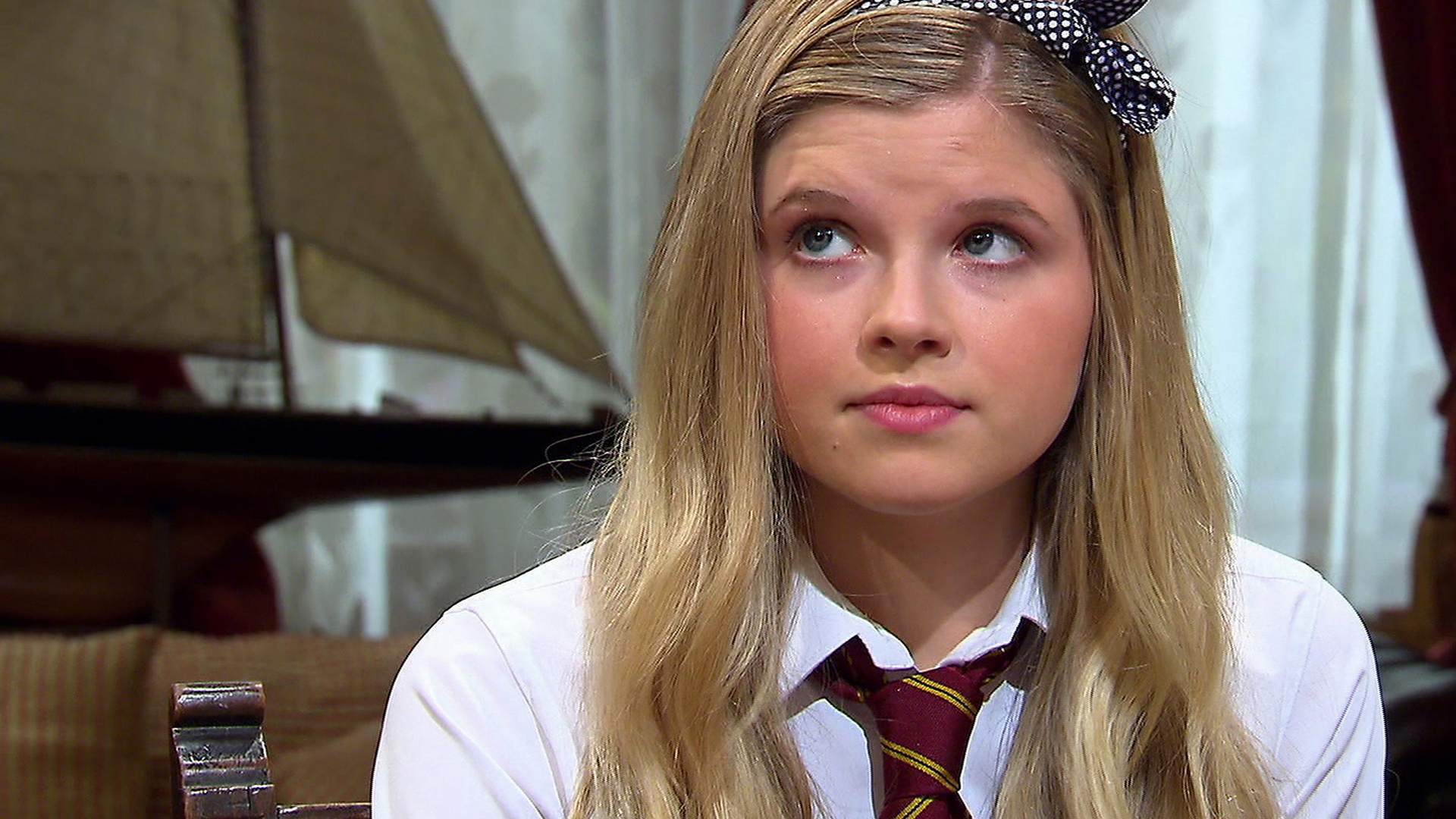 Watch House of Anubis Season 1 Episode 28: House of Reunion ...