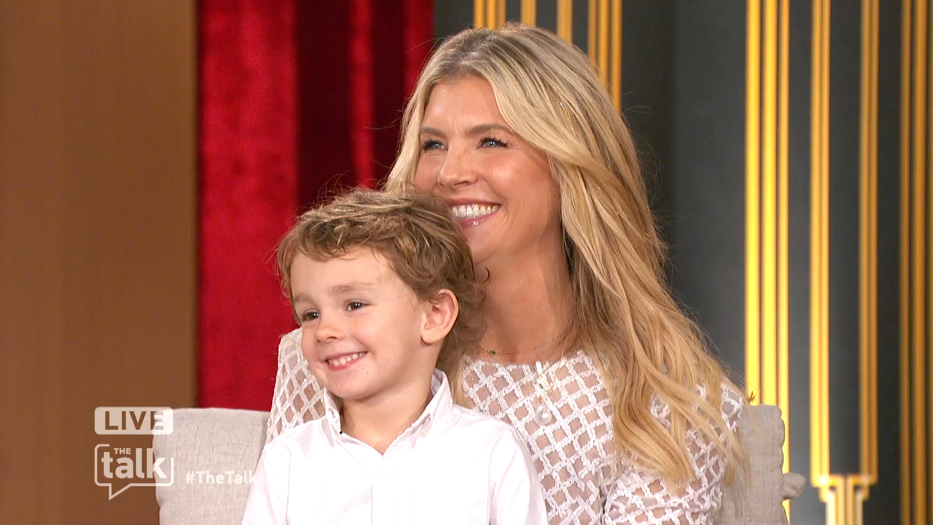 Watch The Talk Amanda Kloots Son Elvis Reveals His Favorite Part Of Broadway Show The Lion