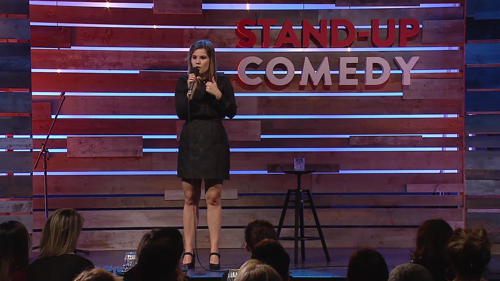Guarda Stand Up Comedy stagione 5 episodio 10: Martina Catuzzi ...