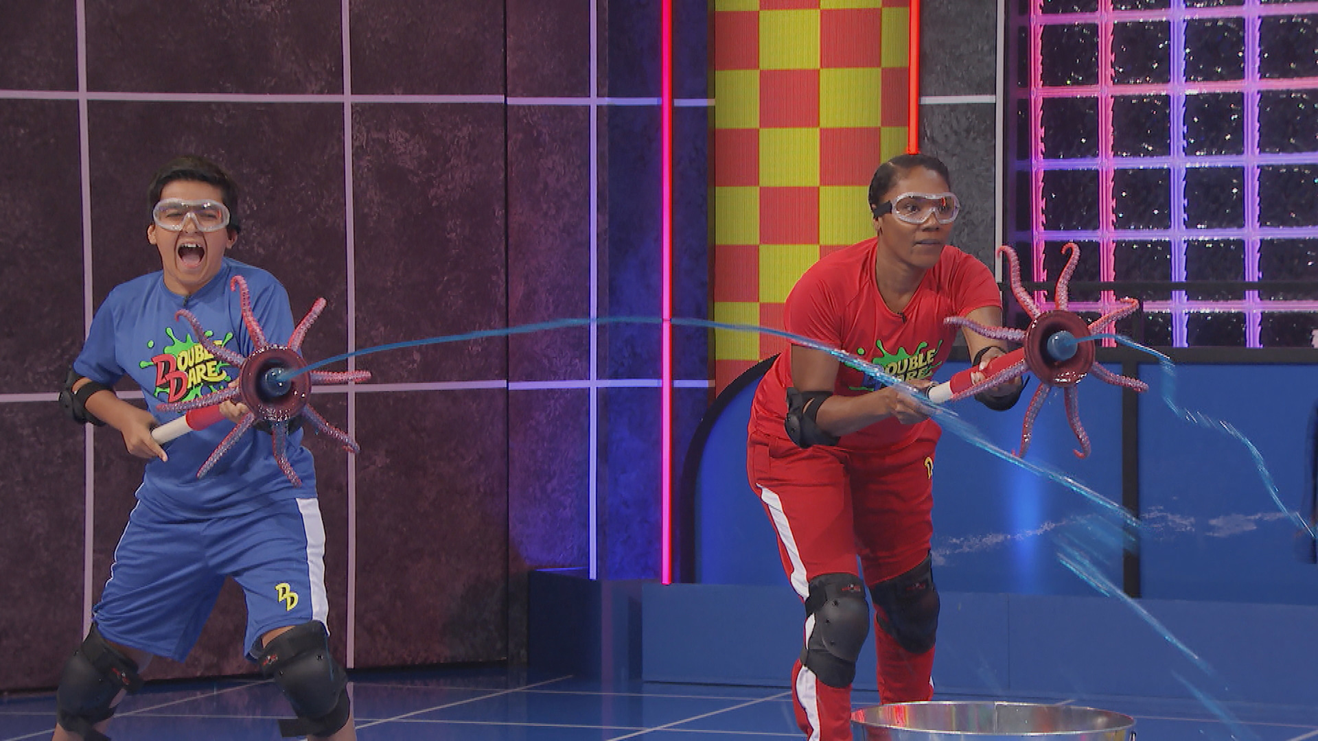 Watch Double Dare Season 1 Episode 33: Hot Tamales vs. The Stylish Ones ...