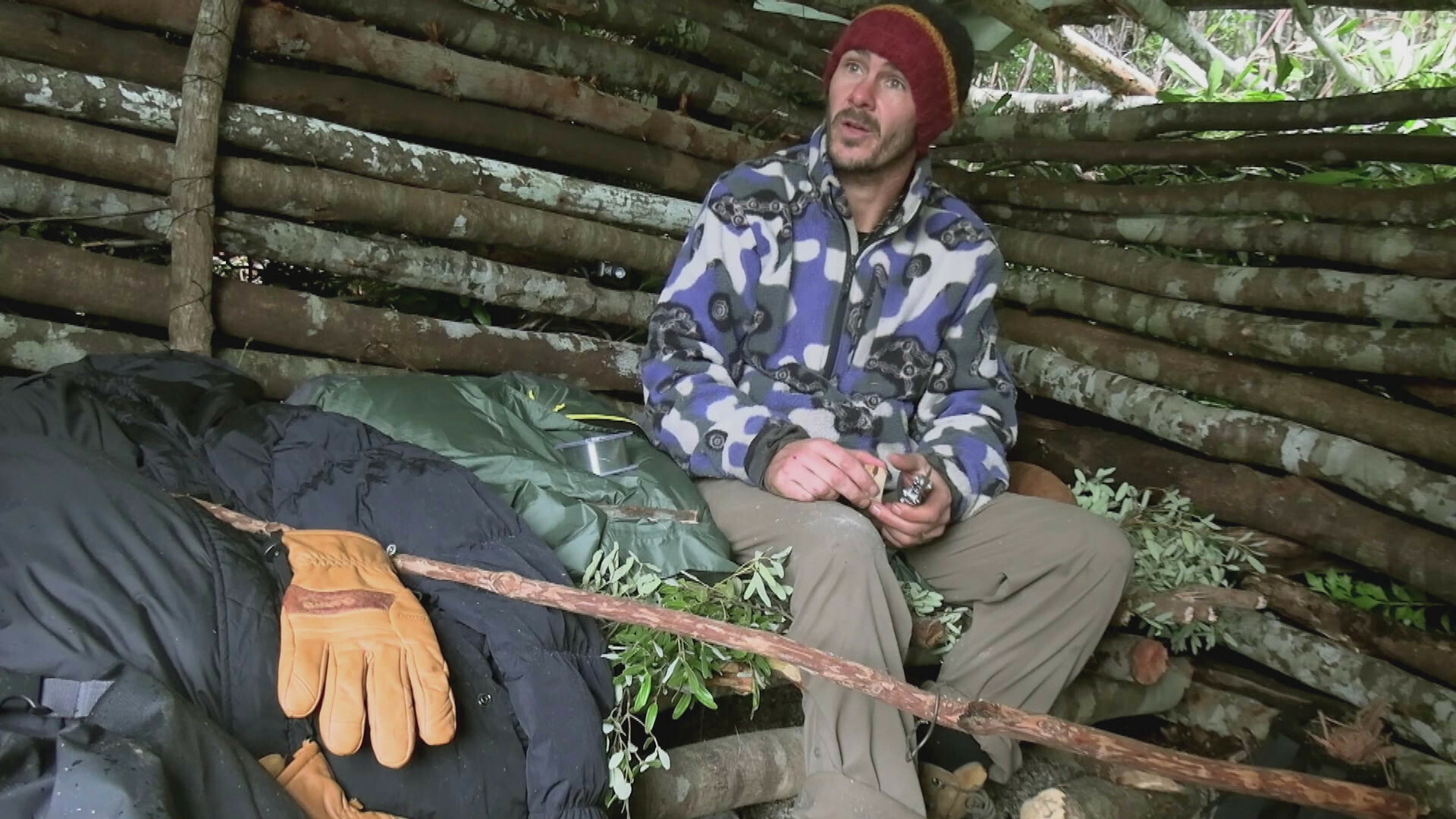 Watch Alone Australia Season 1 Episode 4: Day 4 - 6 People Remain ...