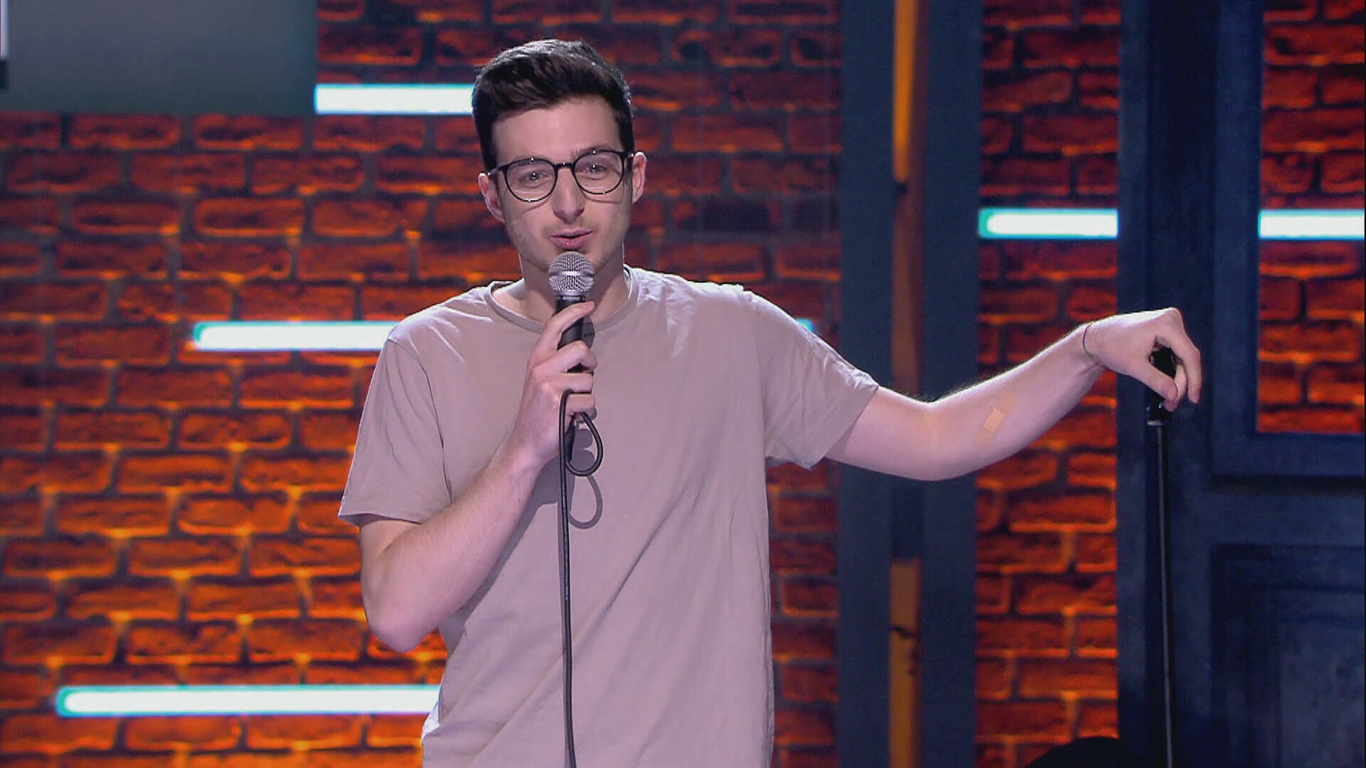 Guarda Stand Up Comedy: Stand Up Comedy - Giordano Folla, Chiara ...