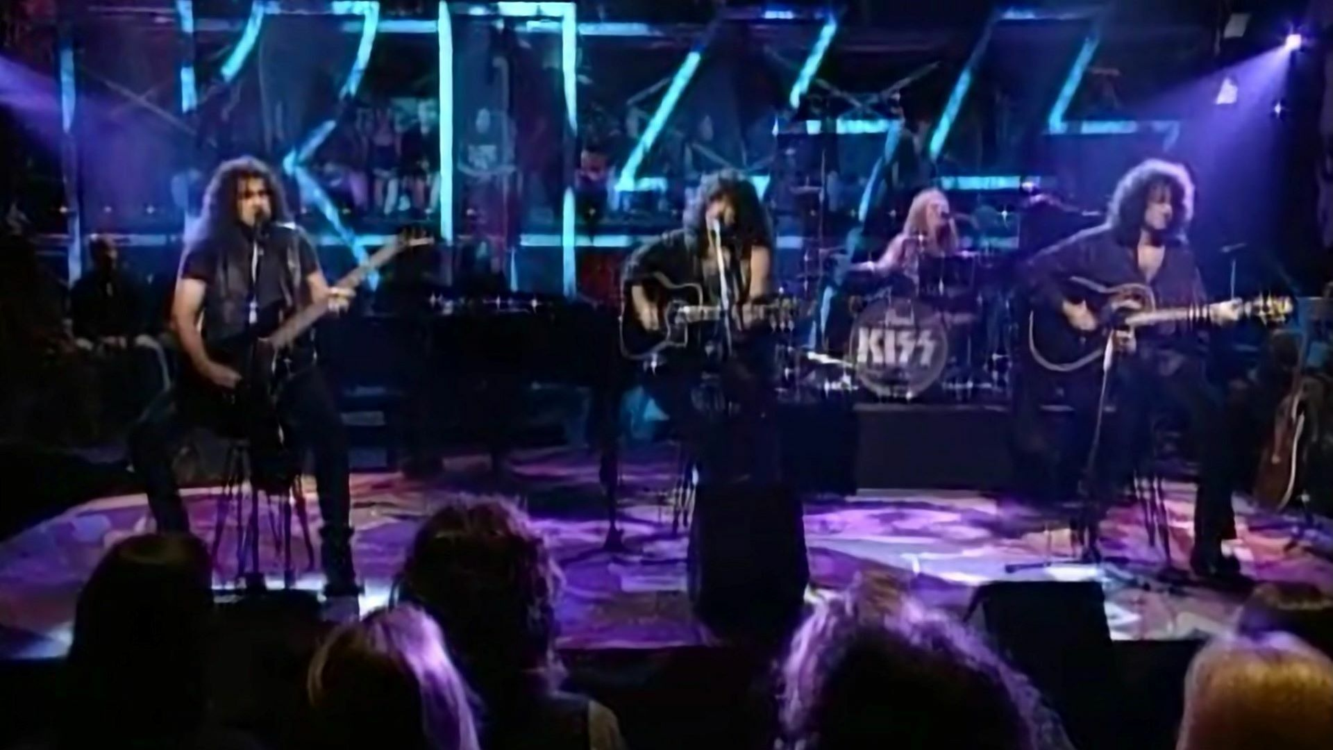 Watch MTV Unplugged Season 6 Episode 5: MTV Unplugged - Kiss Unplugged ...