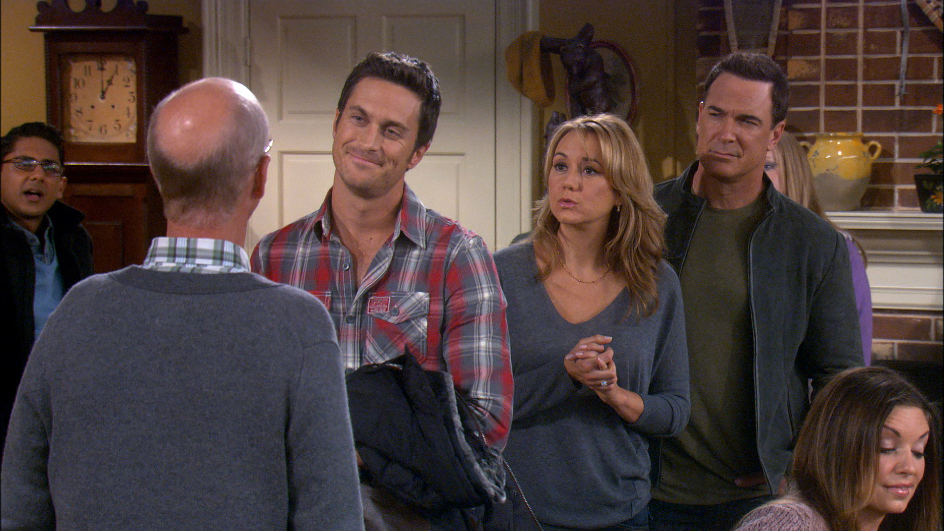 Watch Rules of Engagement Season 6 Episode 4: Nature Calls - Paramount+ ...