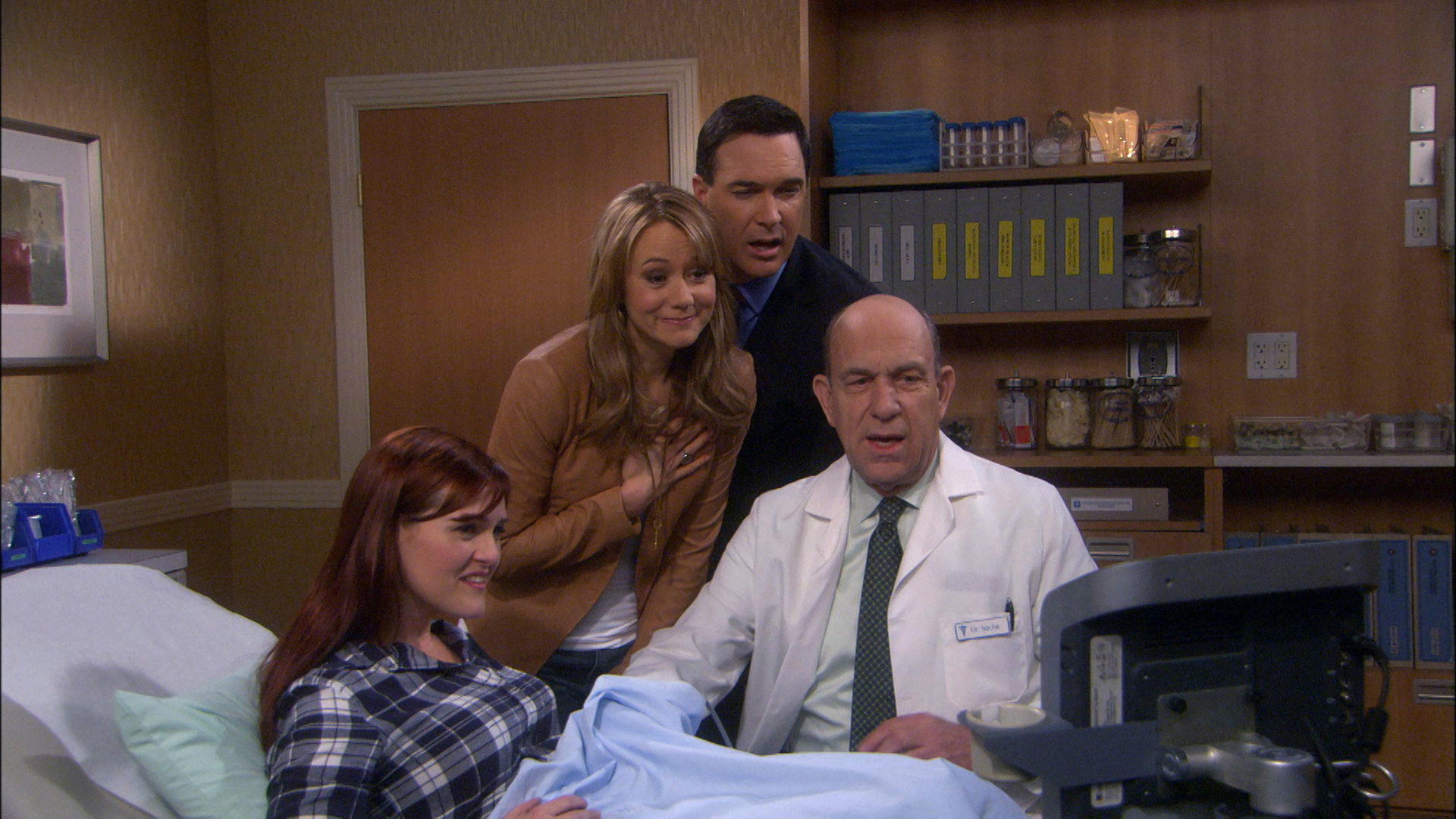 Watch Rules of Engagement Season 5 Episode 22: Double Down - Paramount+ ...