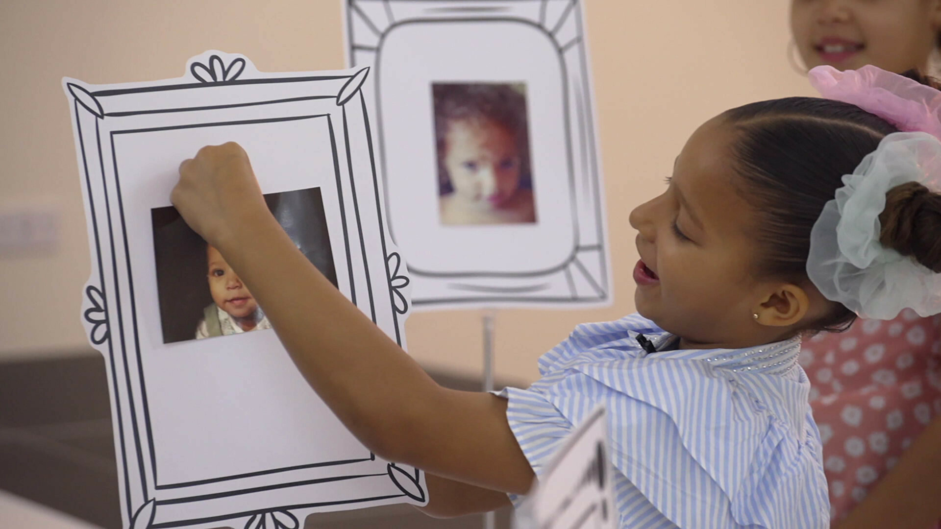 Watch Go Green with the Grimwades Season 2 Episode 20: Reuse Old Photos ...