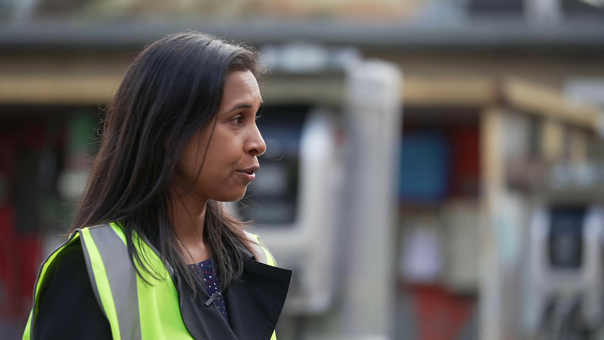 Watch Go Green with the Grimwades: Go Green with the Grimwades - Reduce ...