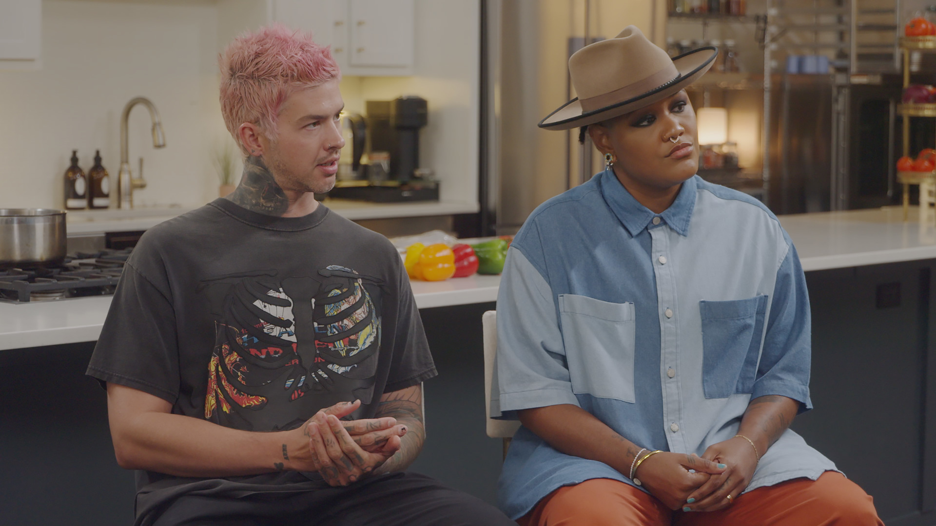 Watch Help! I'm in a Secret Relationship!: Help! I'm in a Secret ...