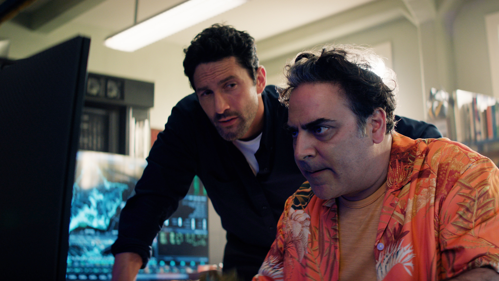 Watch NCIS: Hawai'i: The Lady Doth Protest Too Much - Full show on CBS