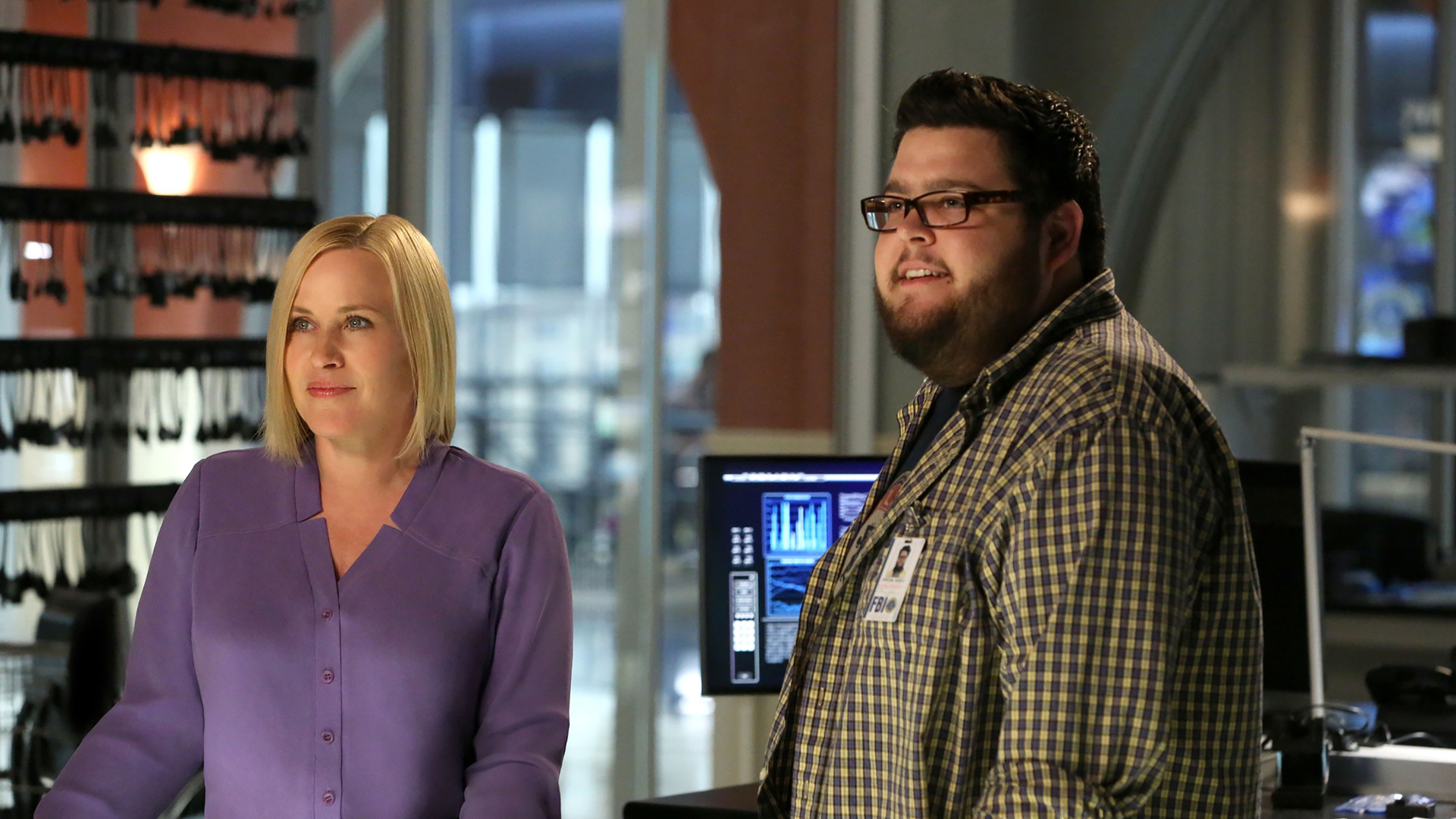 Ve CSI: Cyber: CSI: Cyber - Bit a bit. Disfruta la serie completa en ...
