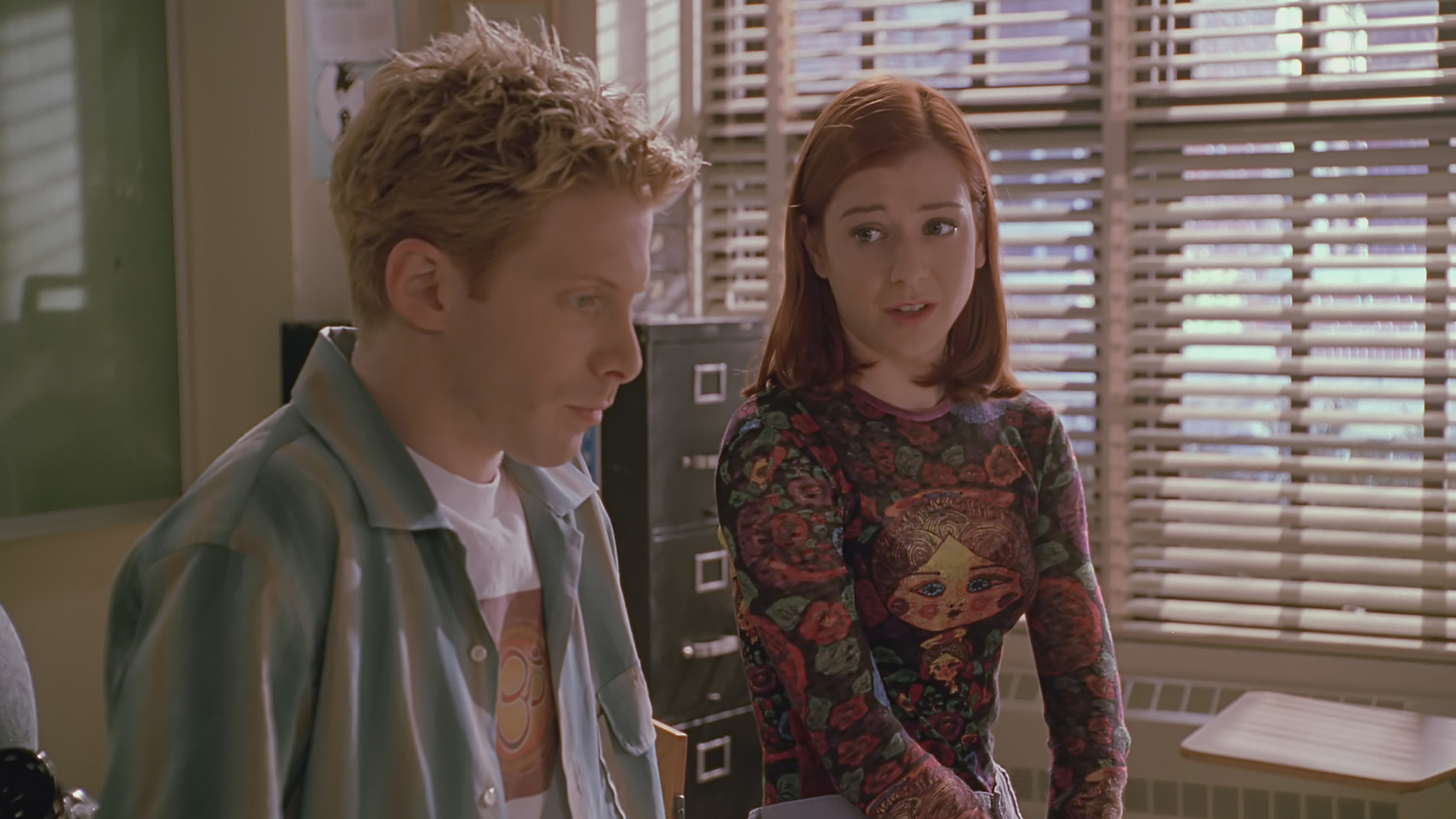 Watch Buffy The Vampire Slayer Season 3 Episode 10: Amends - Paramount+ ...