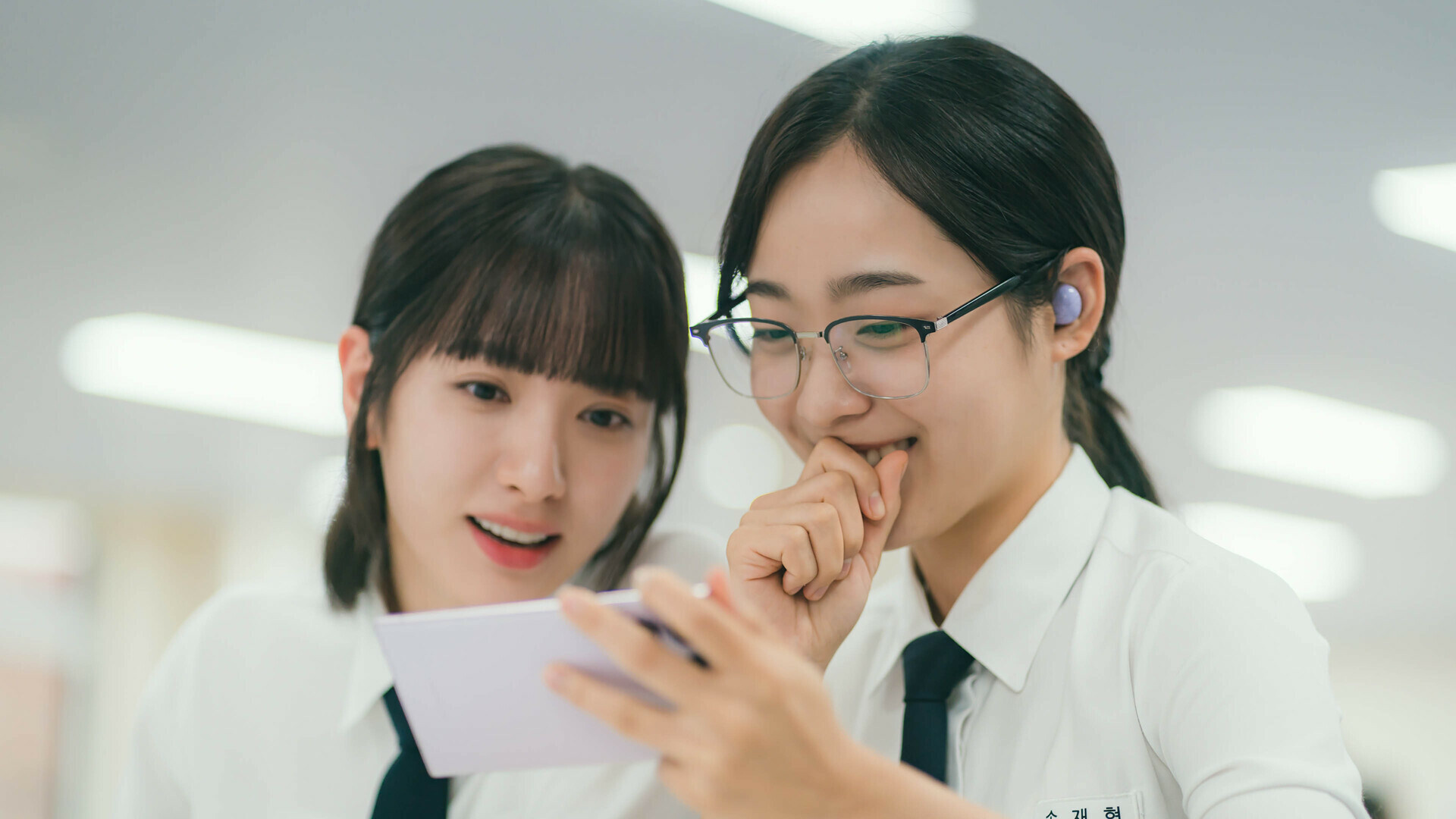 Ve El Juego de la Pirámide: El Juego de la Pirámide - Episodio 3. Disfruta la serie completa en ...